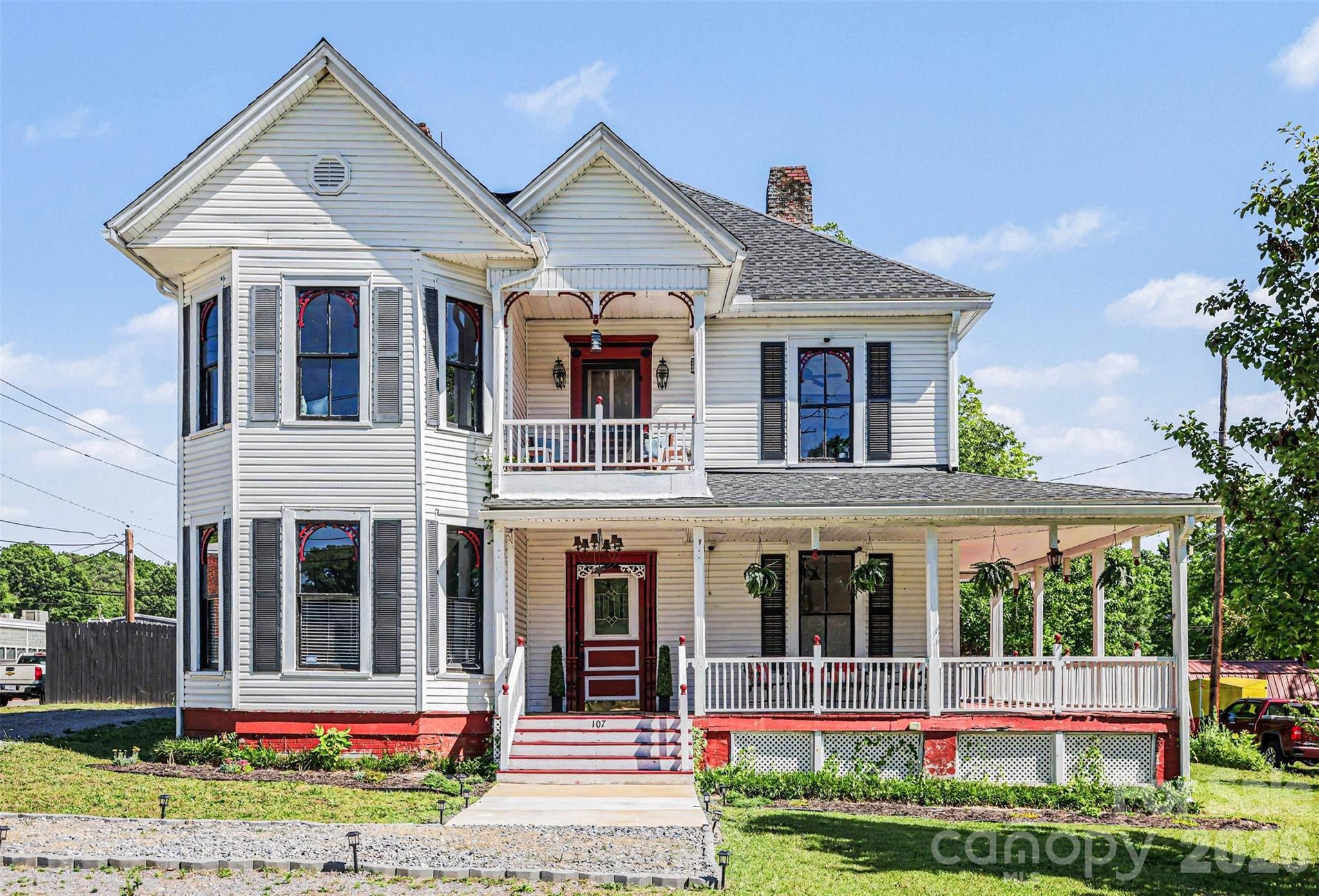 Photo 2 of 107 Hinton Street, Chester, SC