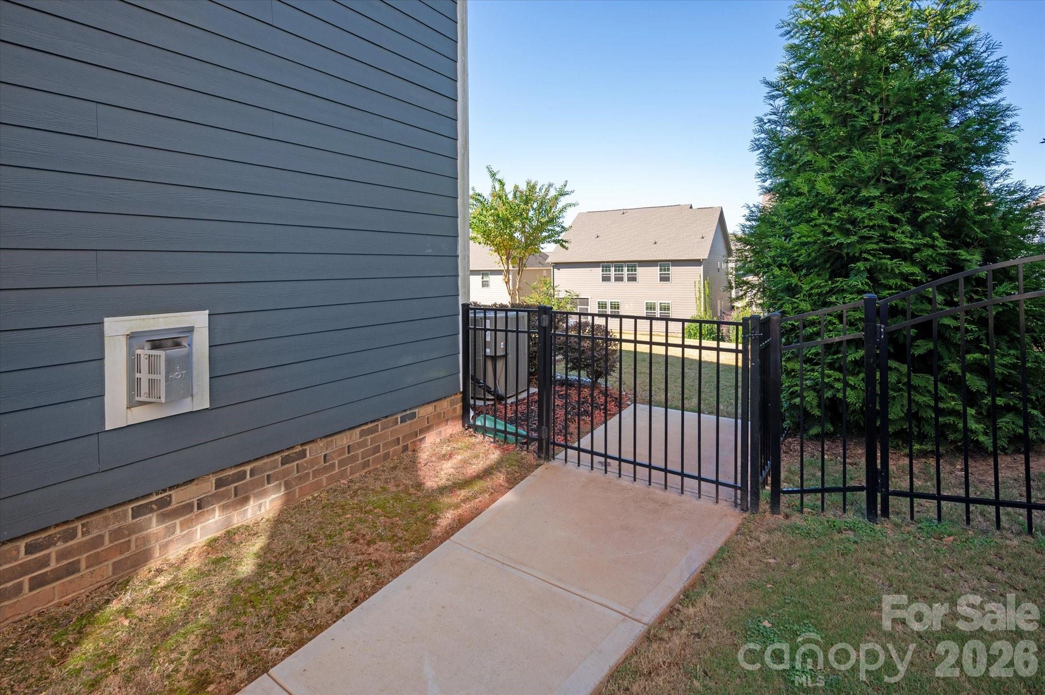 7019 Hamilton Mill Drive, Waxhaw, NC - photo 34 of 48