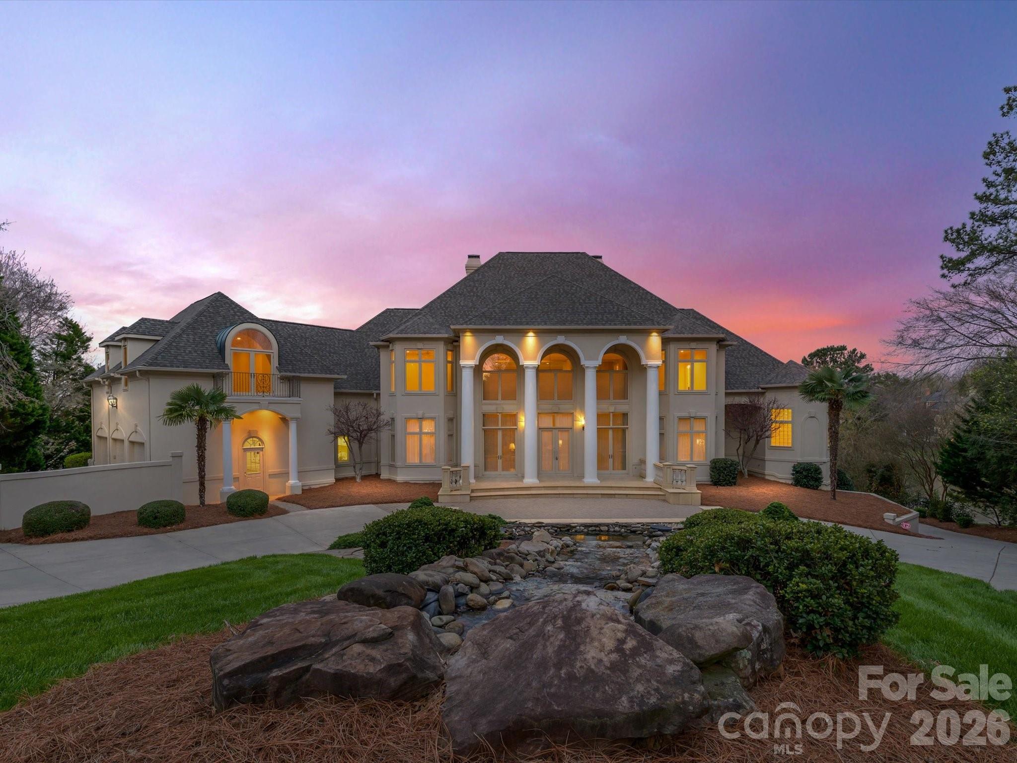 6905 Shinnecock Hill Lane, Charlotte, NC - photo 2 of 49