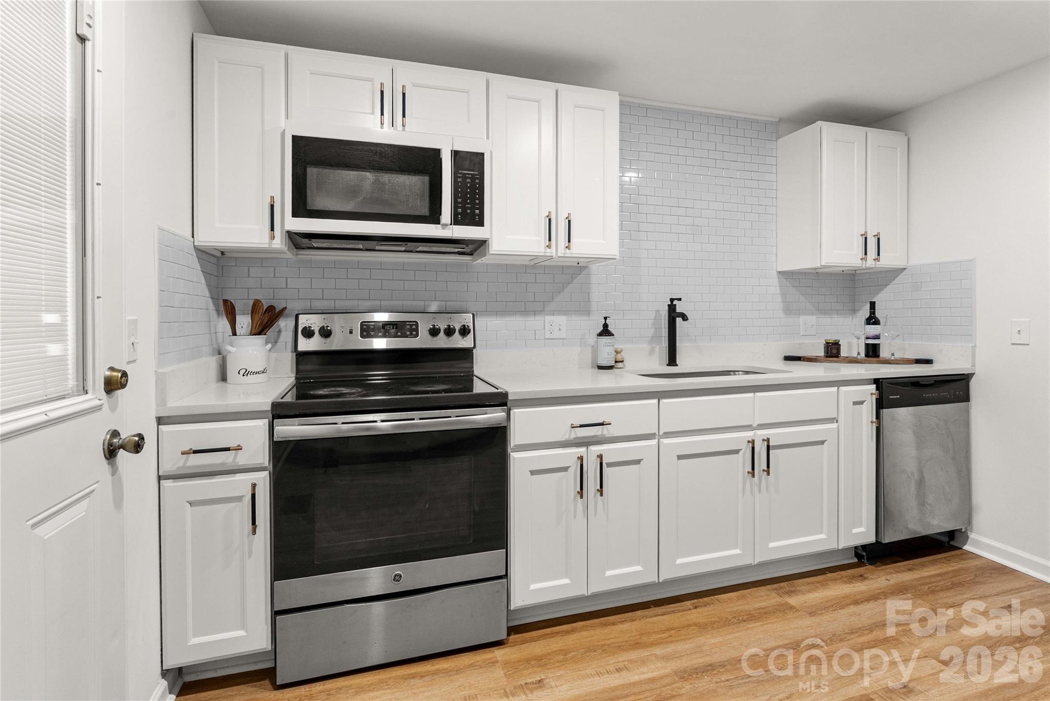 Photo 8 of 8424 Othello Place, Charlotte, NC