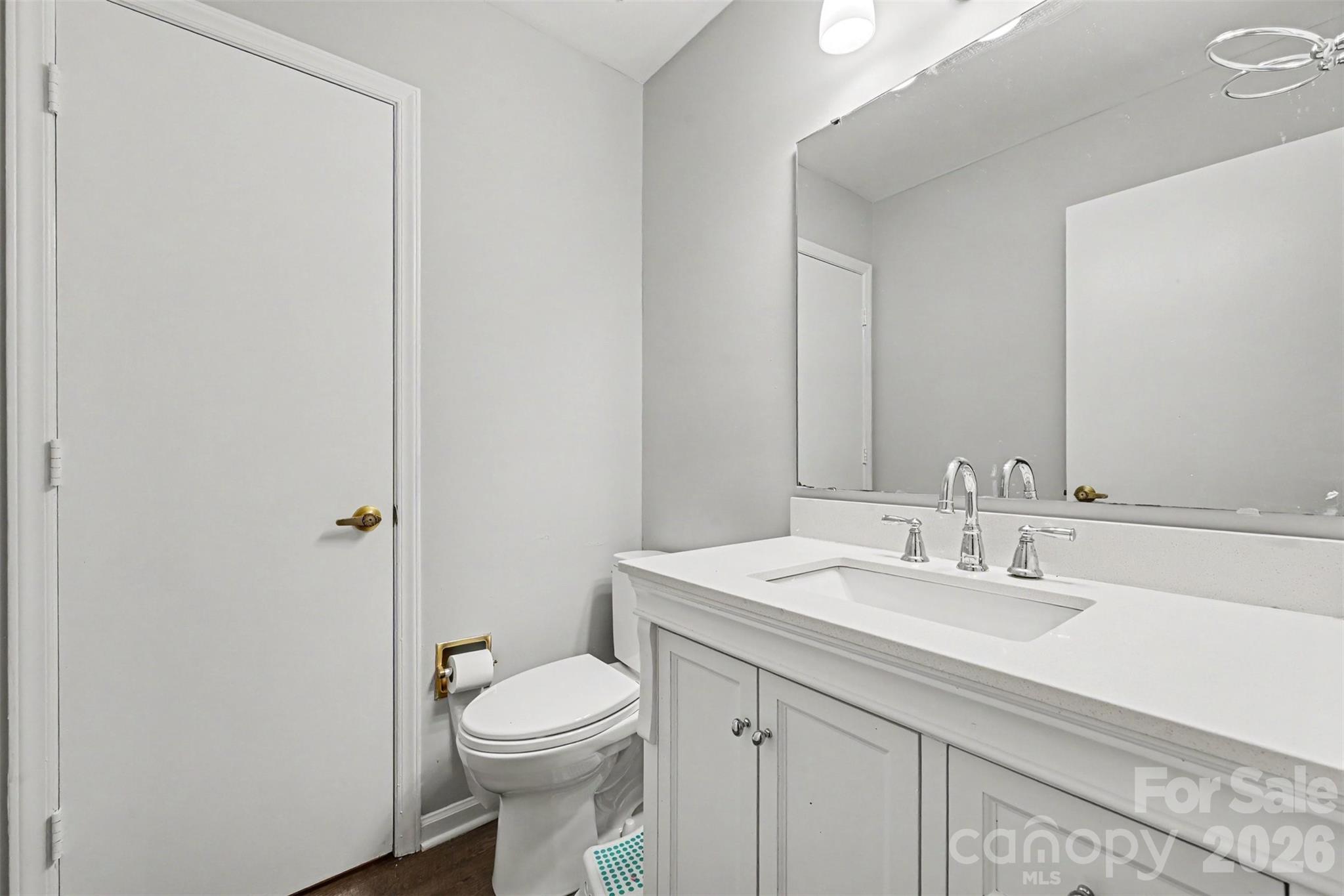 Photo 17 of 611 Mattingwood Drive, Charlotte, NC