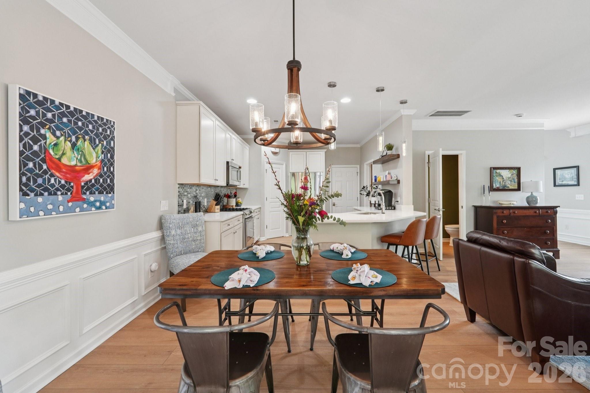 Photo 13 of 4818 Fonthill Lane, Charlotte, NC