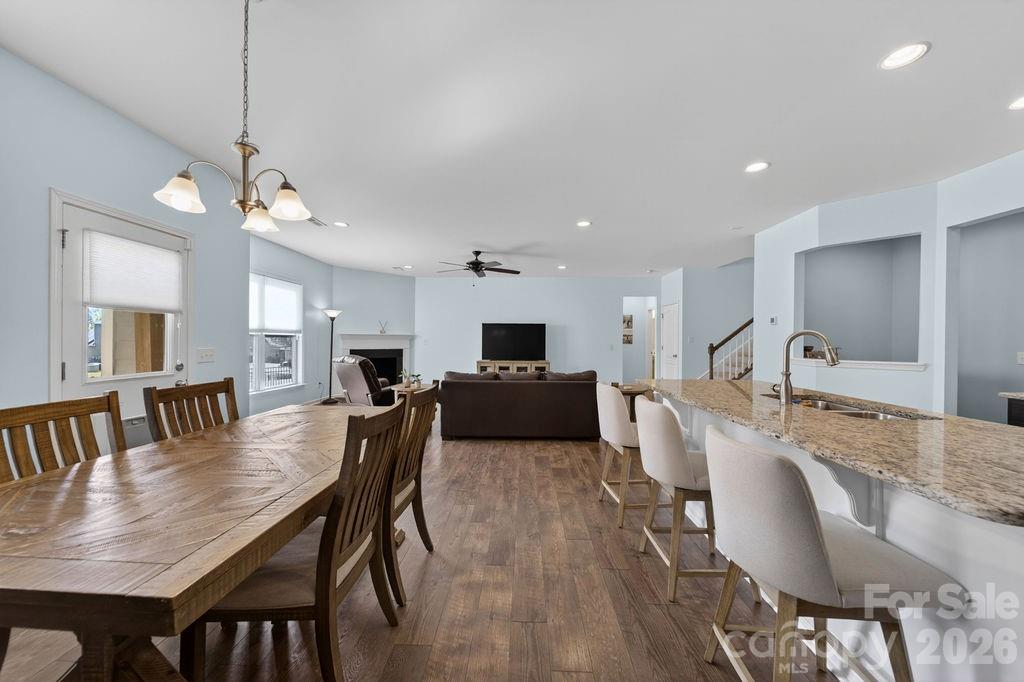Photo 8 of 11033 Crane Creek Drive, Charlotte, NC