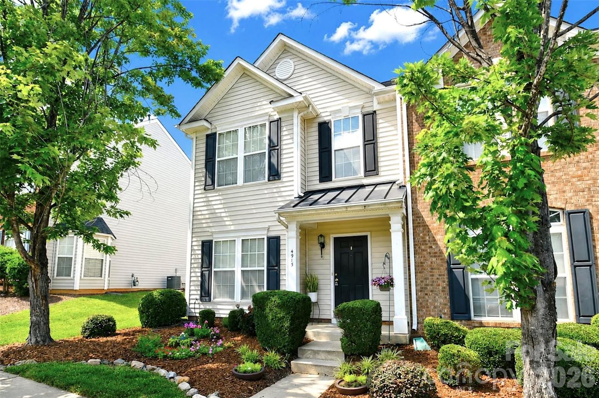 Photo 2 of 4913 Sunburst Lane, Charlotte, NC