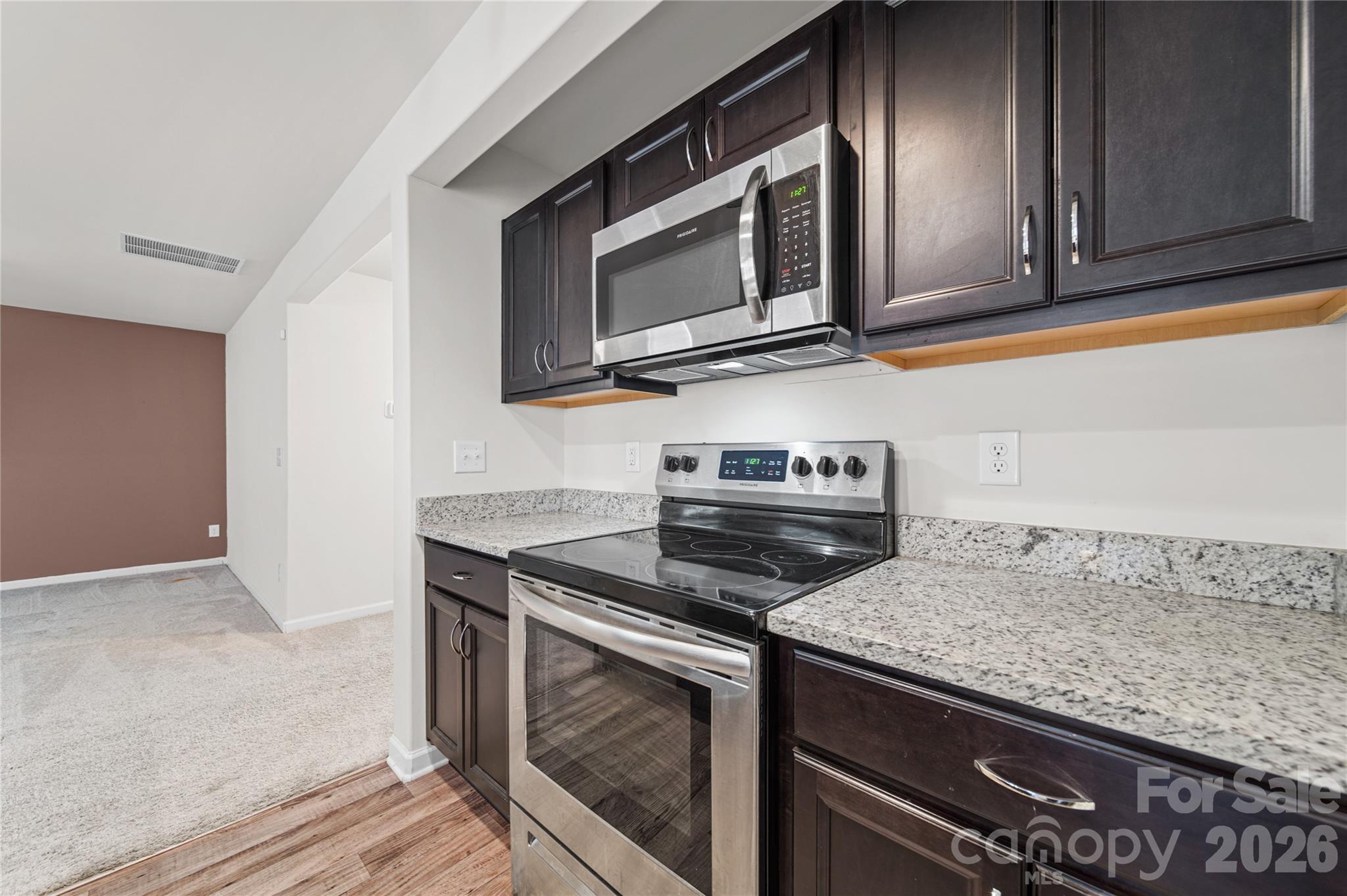 929 Grace Street, Kings Mountain, NC - photo 8 of 46