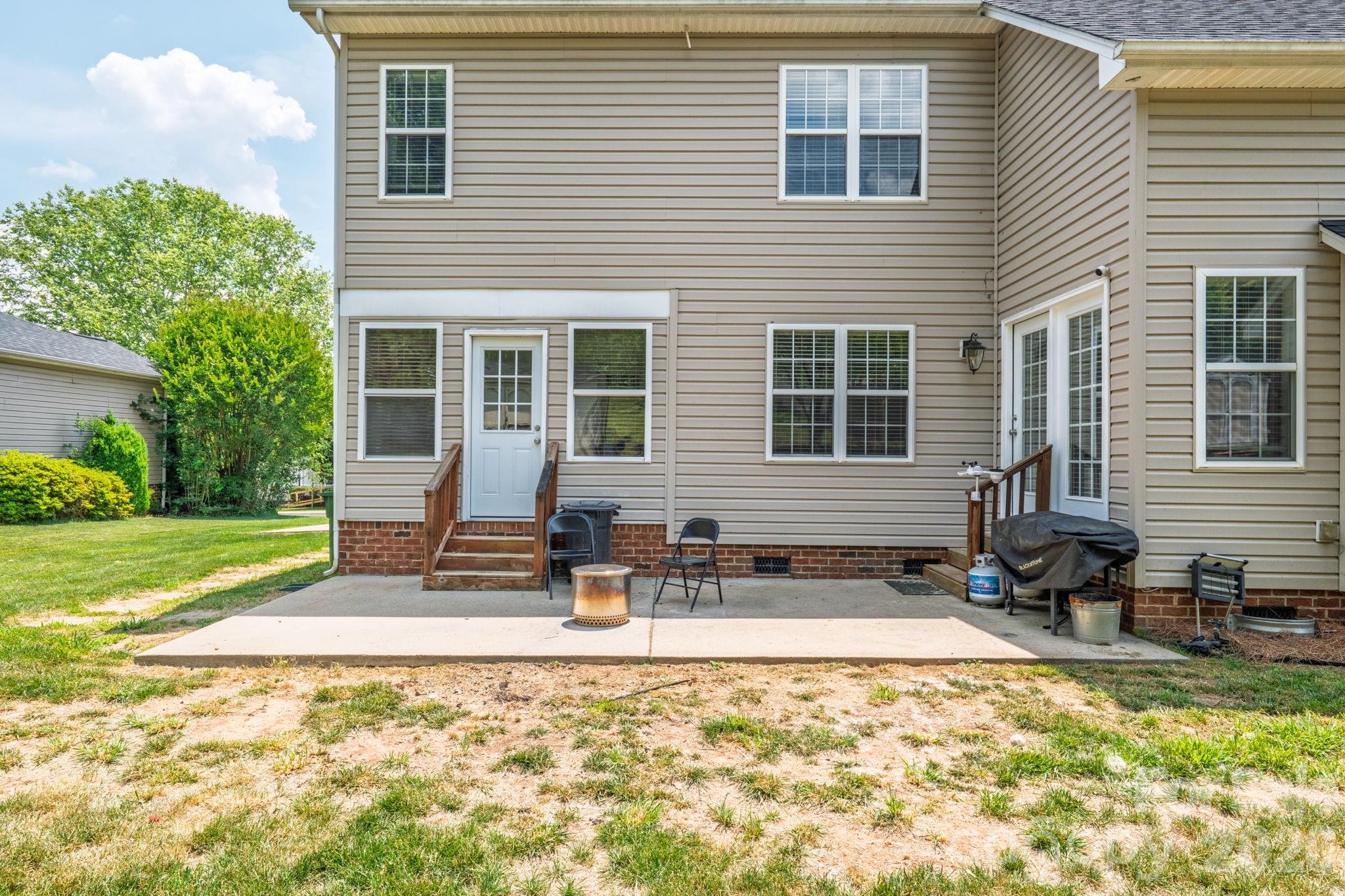 208 Deerfield Drive, Mount Holly, NC - photo 32 of 42