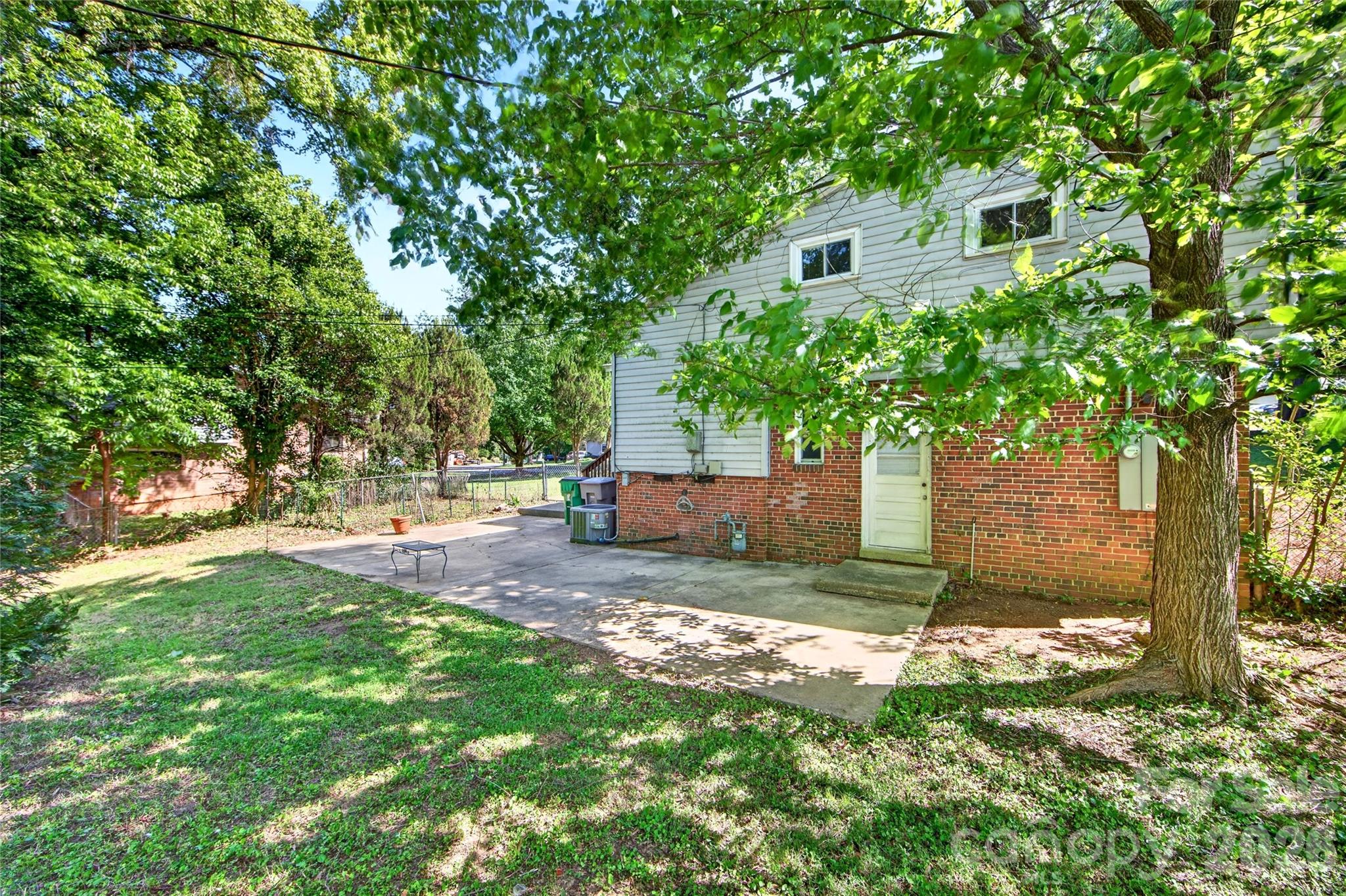 501 Kenlough Drive, Charlotte, NC - photo 44 of 47