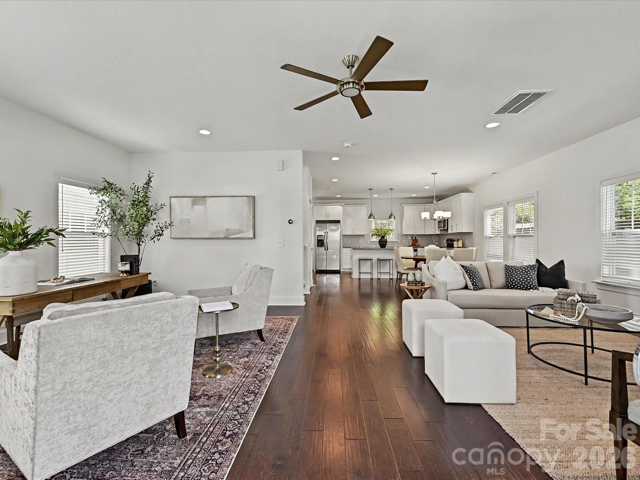 1216 Lomax Avenue, Charlotte, NC - photo 4 of 38