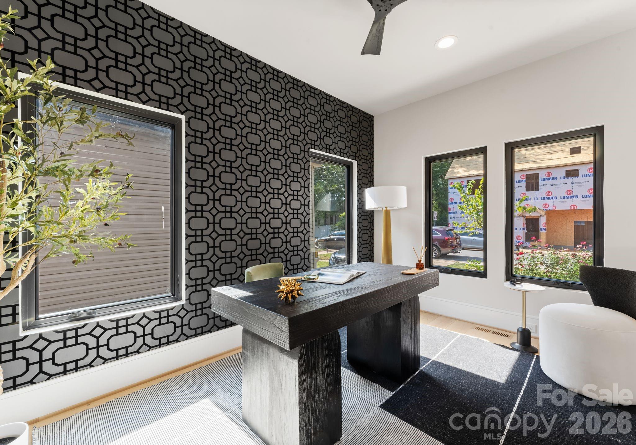 Home for sale at 1821 Umstead Street, Charlotte, NC — photo 10 of 21