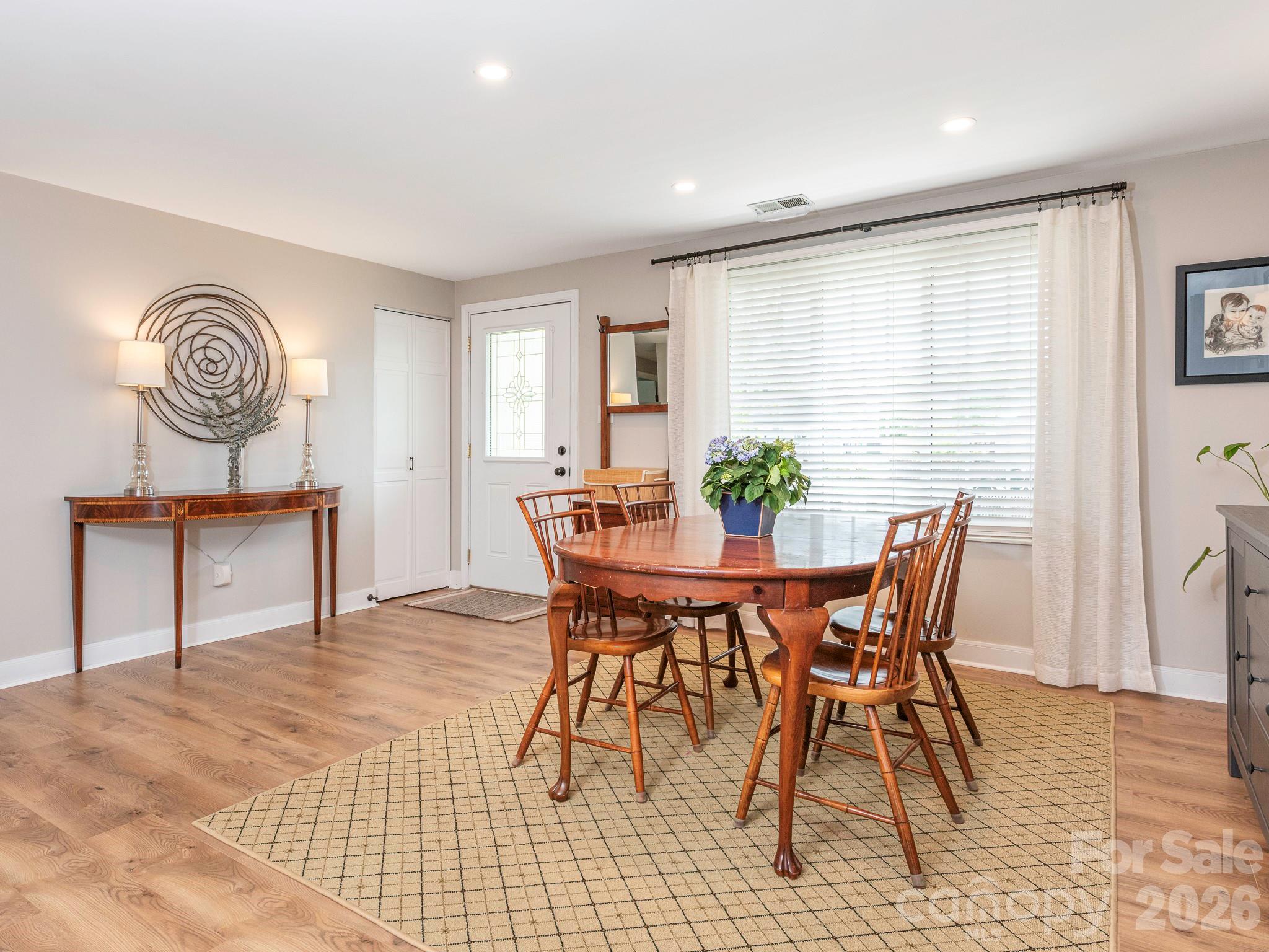 Photo 9 of 11613 Five Cedars Road, Charlotte, NC