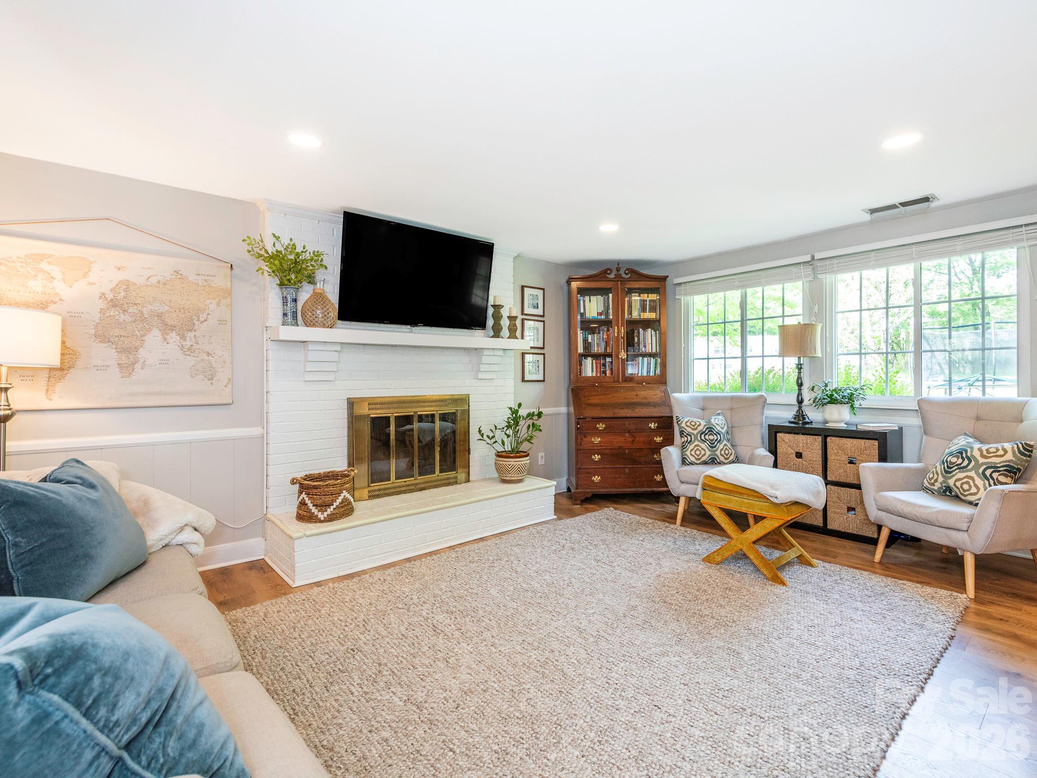 Photo 20 of 11613 Five Cedars Road, Charlotte, NC