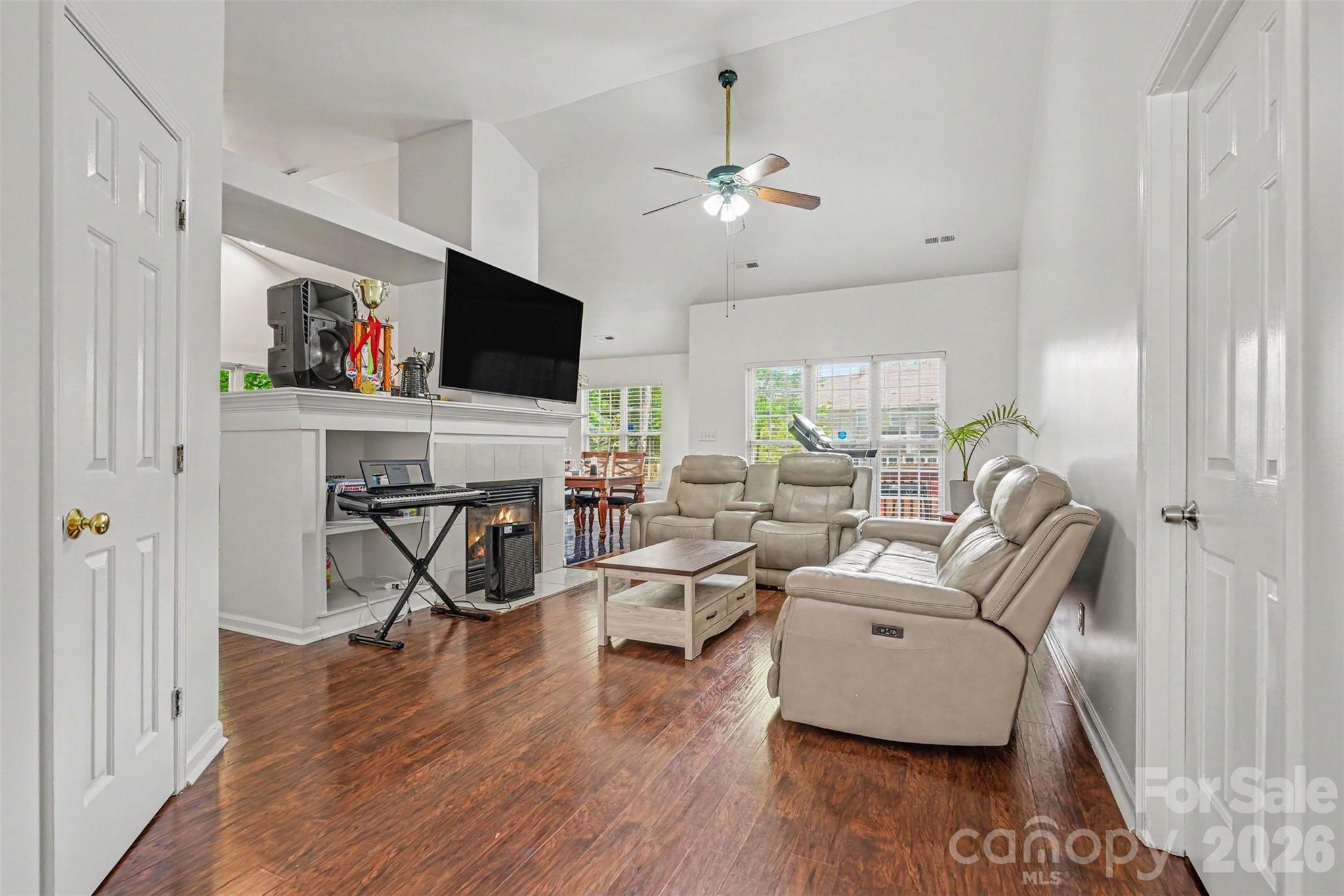 6312 Trysting Road, Charlotte, NC - photo 8 of 28
