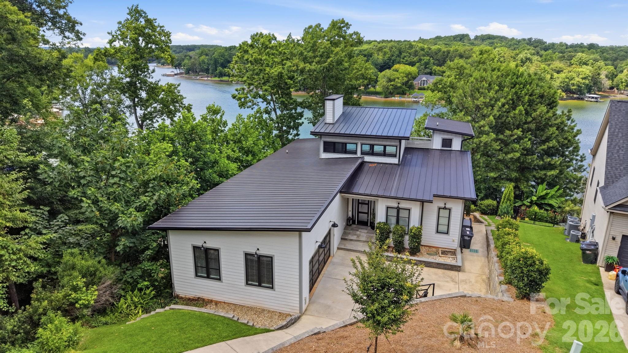 Photo 5 of 29012 Silver Fox Drive, Fort Mill, SC