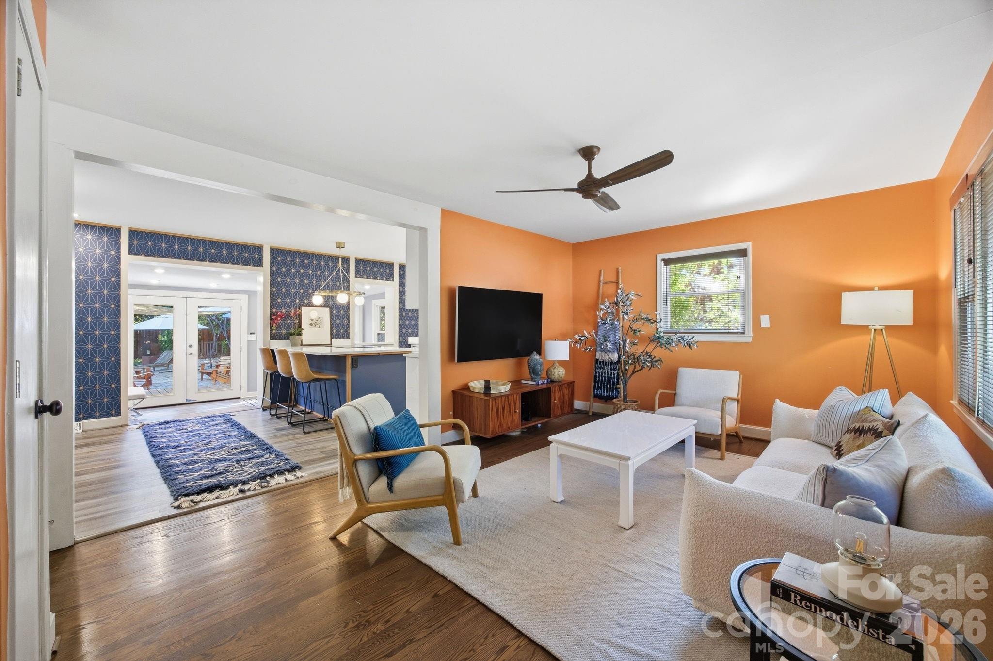 1941 Bentley Place, Charlotte, NC - photo 4 of 36