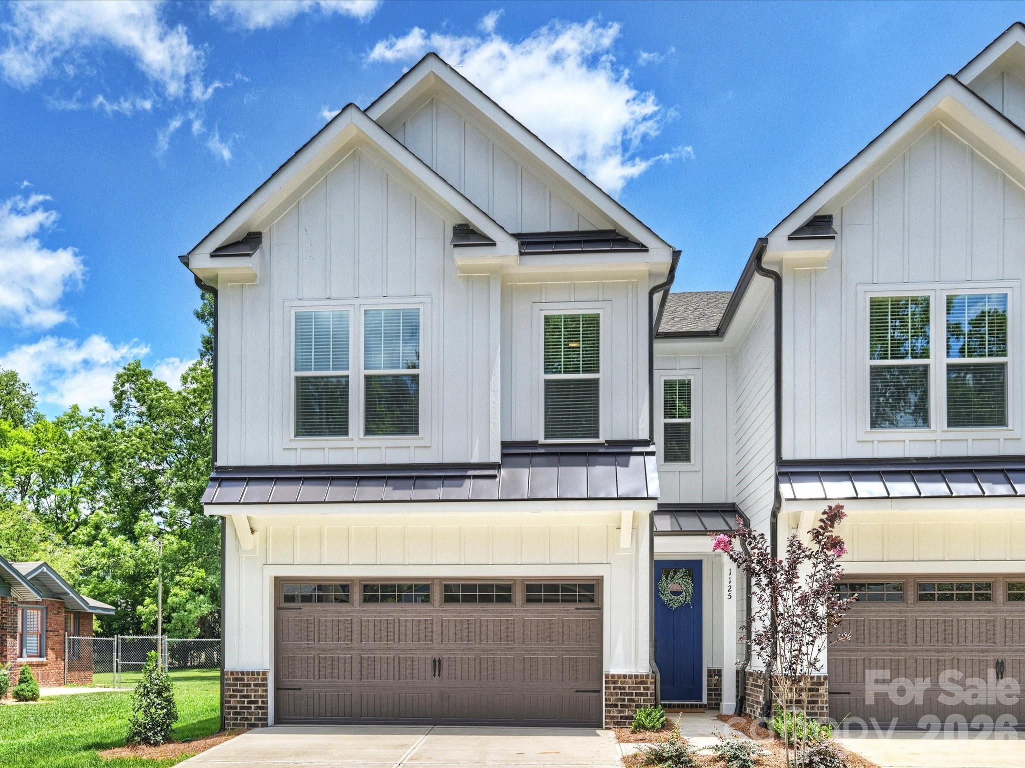 Home for sale at 1125 E 35th Street, Charlotte, NC — photo 1 of 32