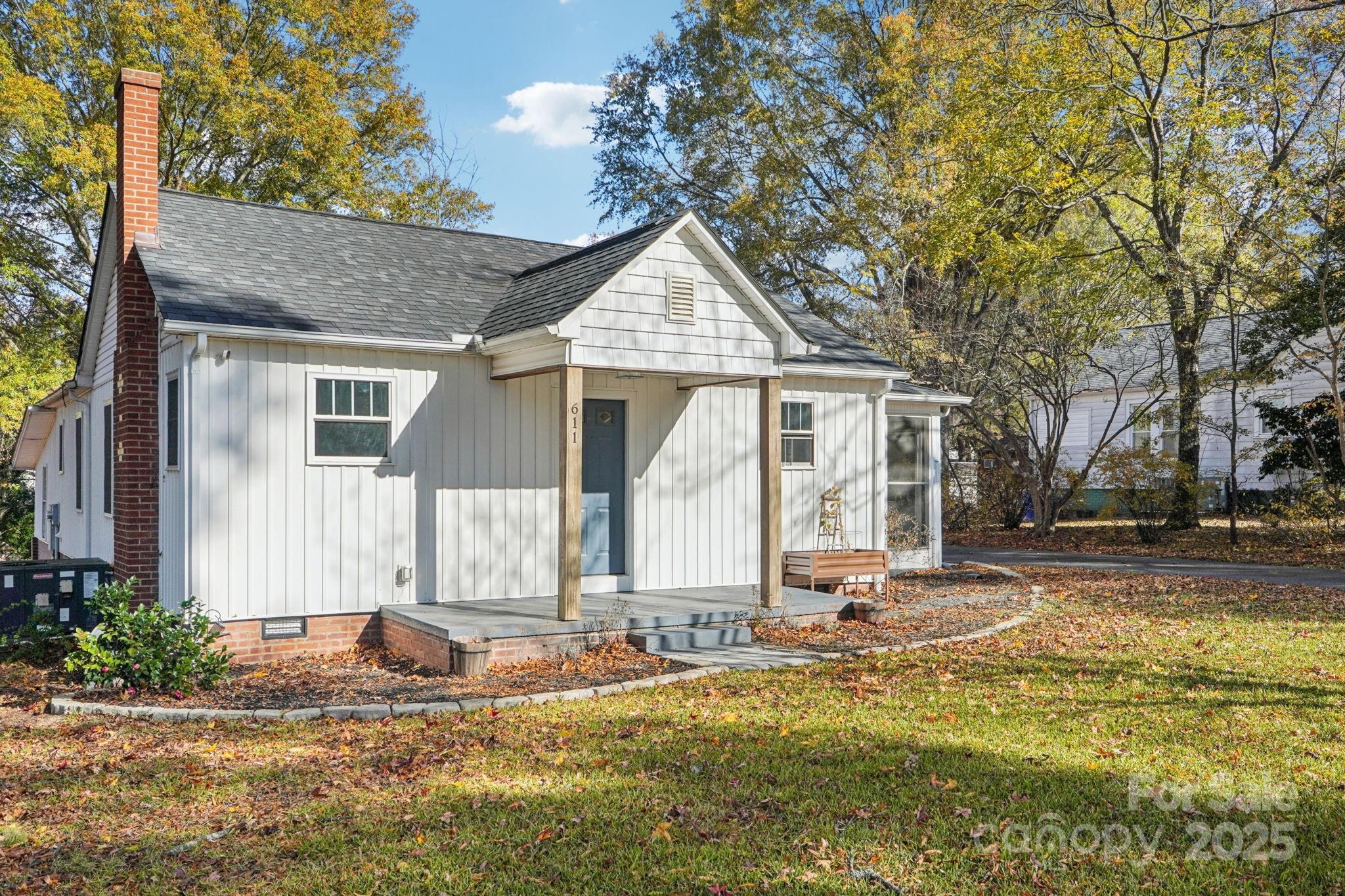 Photo 2 of 611 Sumner Street, Kannapolis, NC