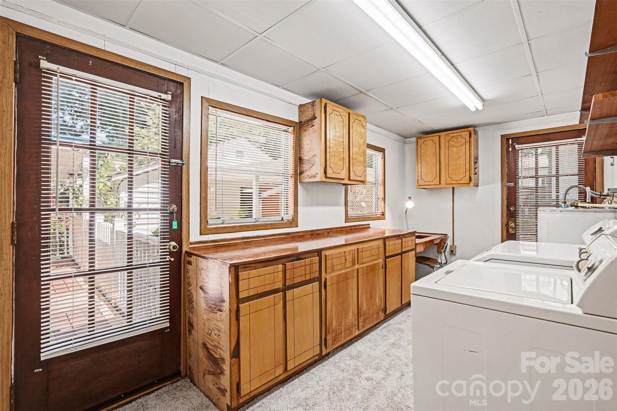 Photo 23 of 955 Hickory Nut Street, Charlotte, NC
