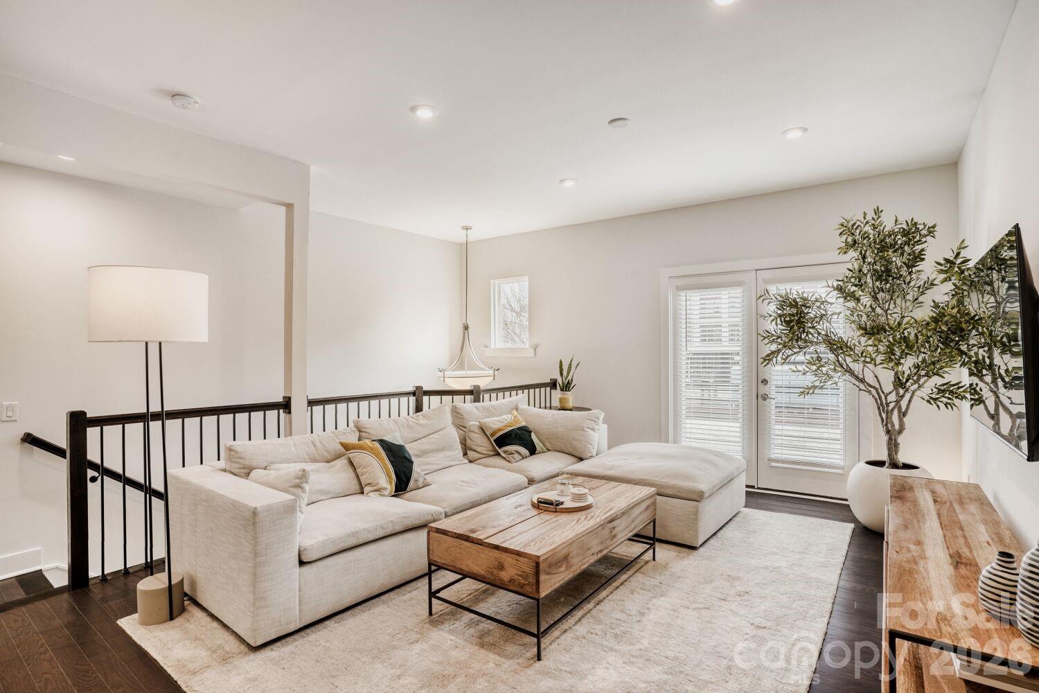 Photo 9 of 3800 Sky Haven Drive, Charlotte, NC