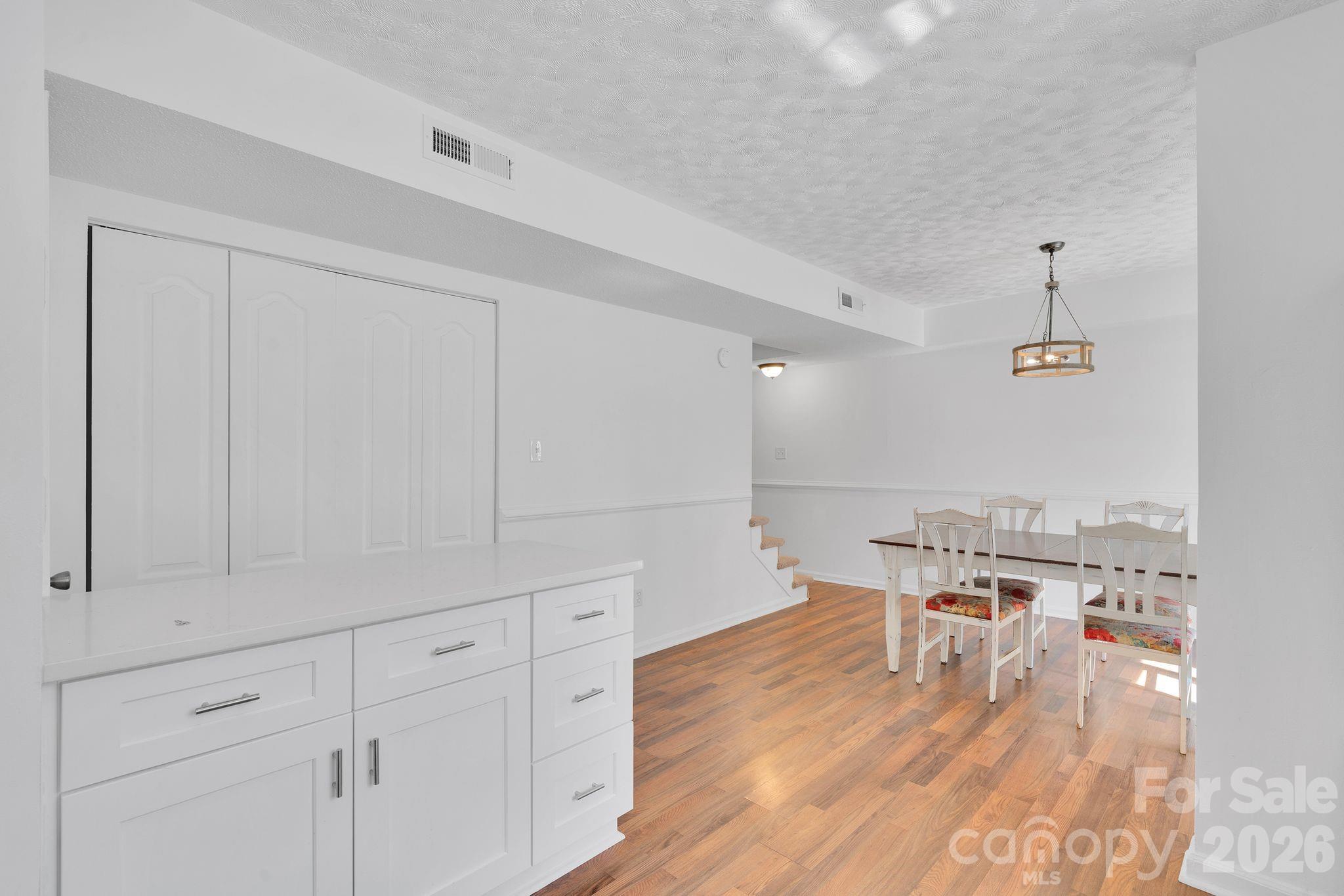 Photo 13 of 8510 Castle Pine Court, Charlotte, NC