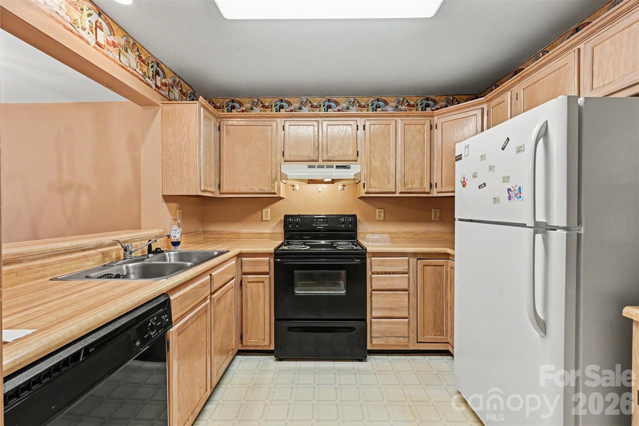 Photo 2 of 9610 Green Gable Court, Charlotte, NC