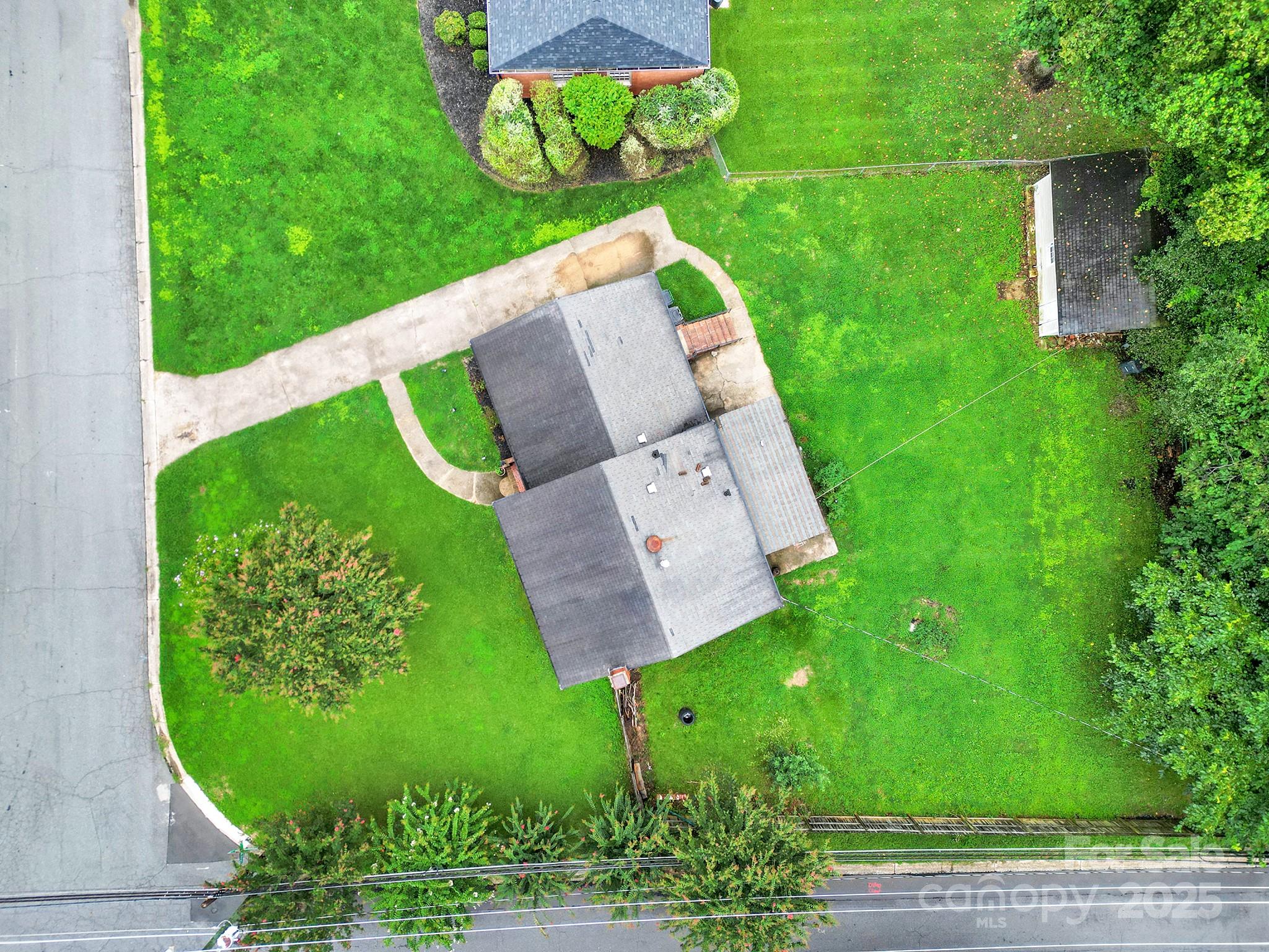 Photo 34 of 5300 Grafton Drive, Charlotte, NC