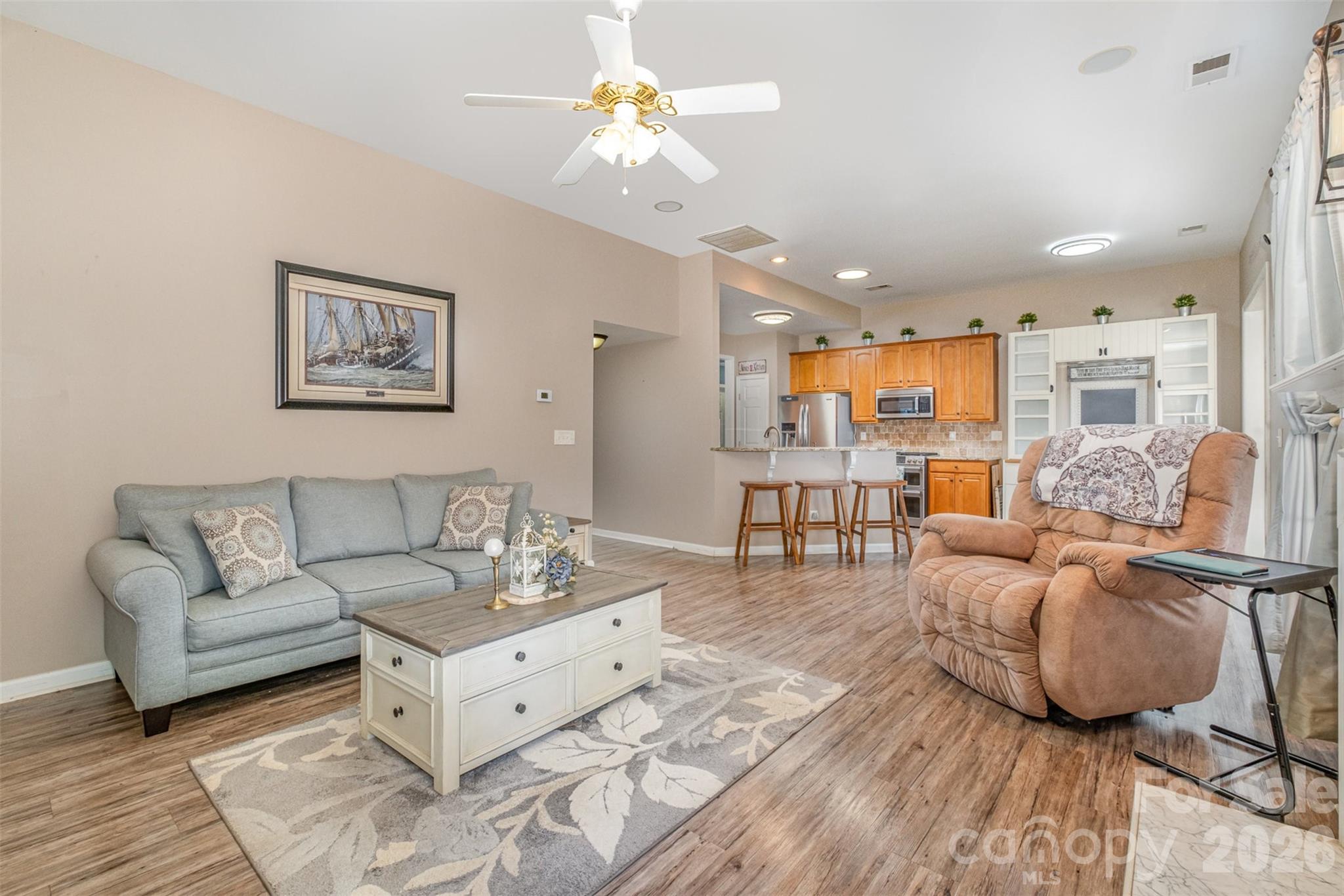 6859 Lakecrest Court, Denver, NC - photo 4 of 25