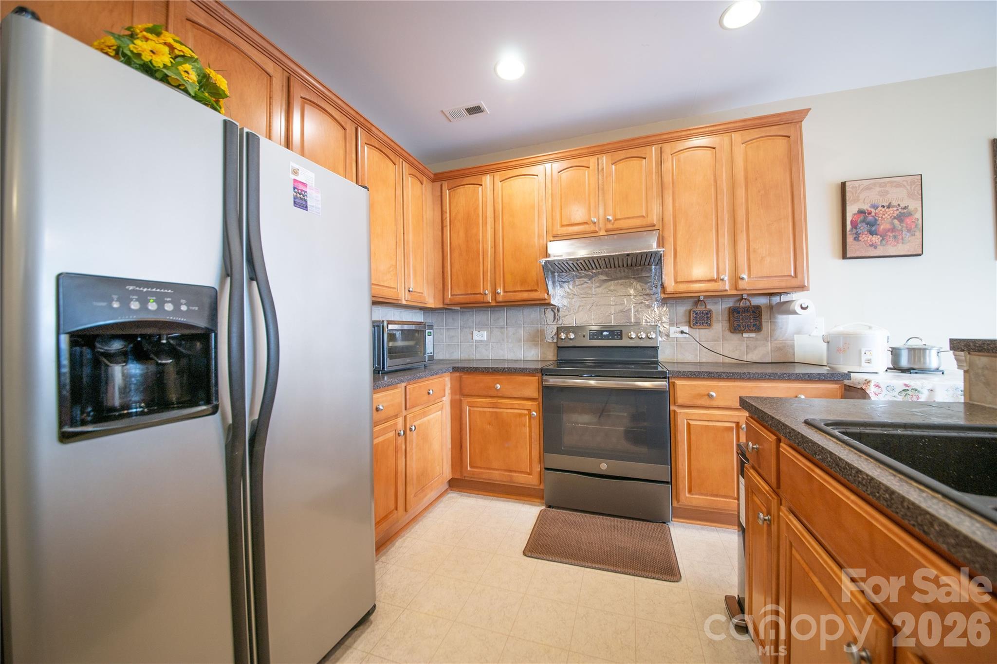 Photo 3 of 16525 Kettlewell Lane, Charlotte, NC