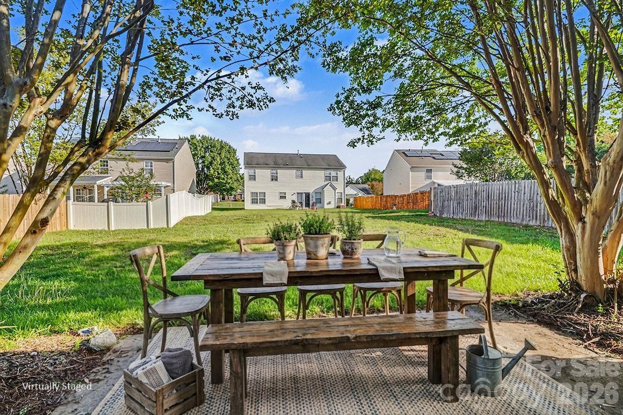 Photo 14 of 11709 BLACK MAPLE Avenue, Charlotte, NC
