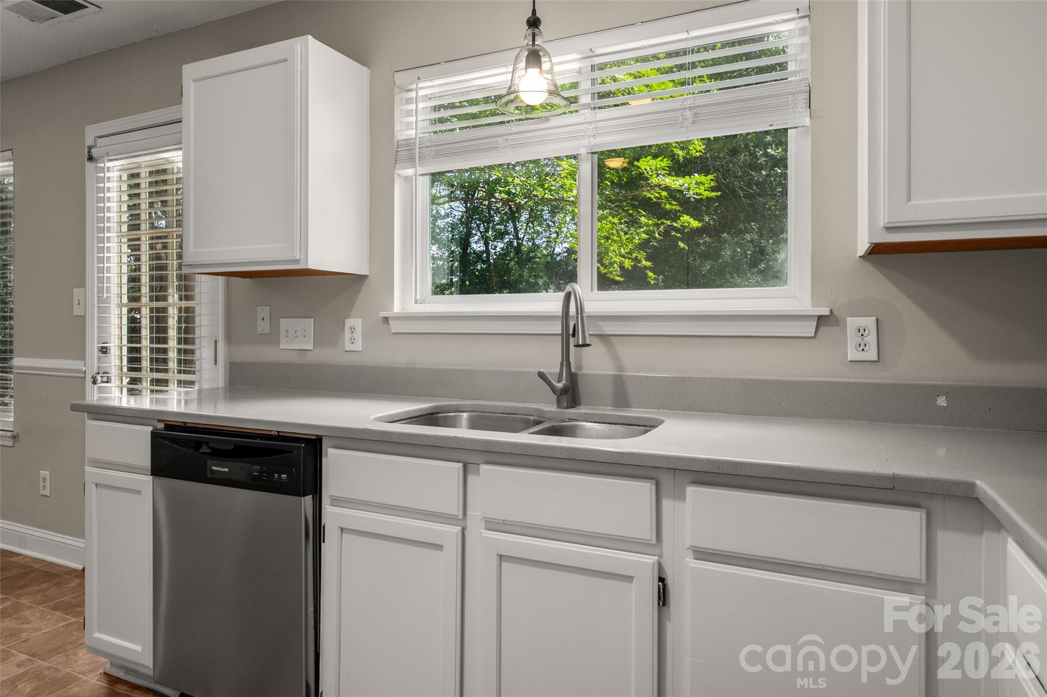 Photo 10 of 12133 Cartgate Lane, Charlotte, NC