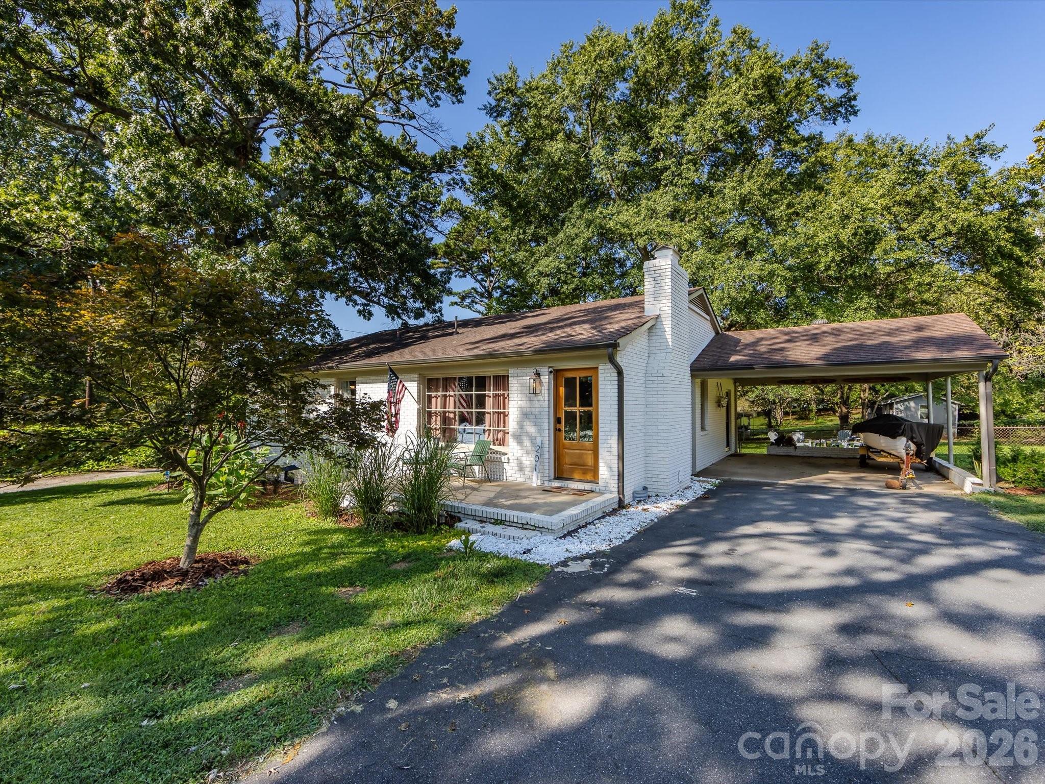 201 Browntown Road, Belmont, NC