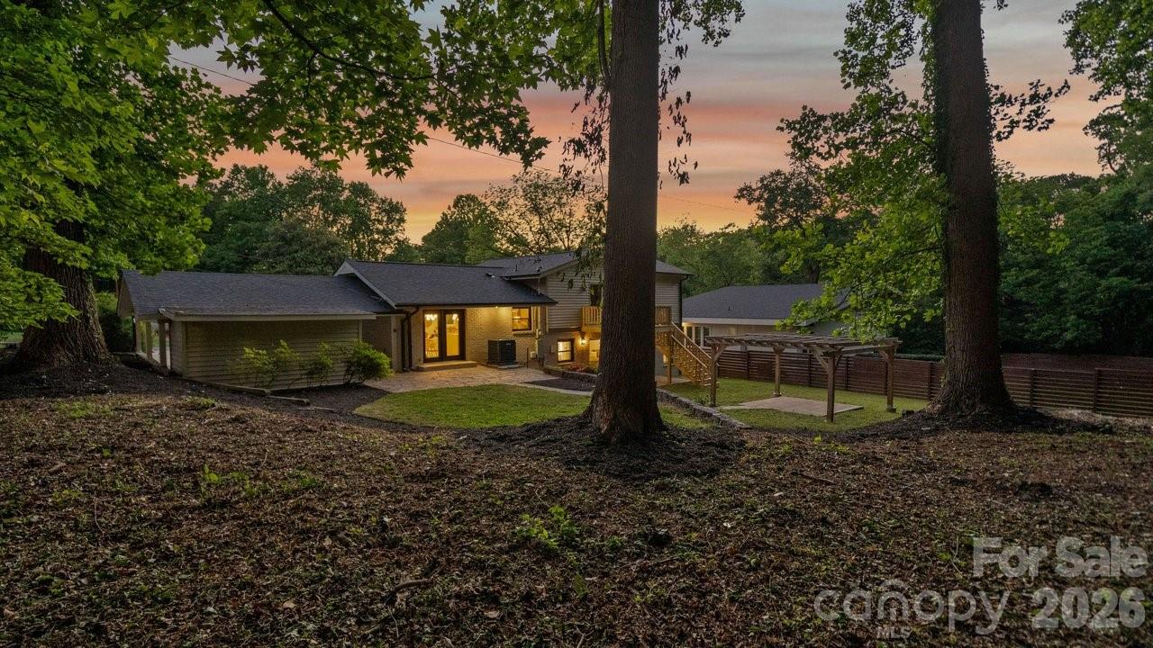 Photo 3 of 3400 Campbell Drive, Charlotte, NC