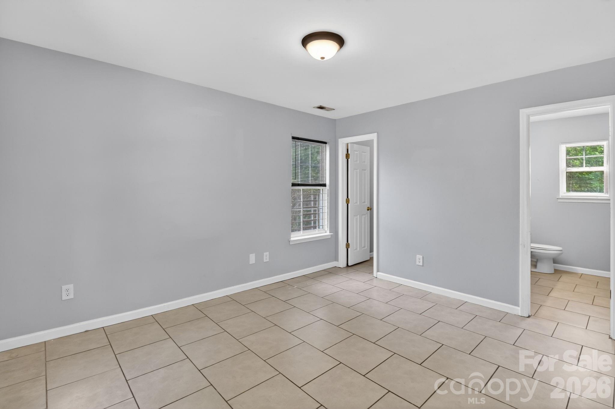 3335 Avalon Avenue, Charlotte, NC - photo 15 of 32