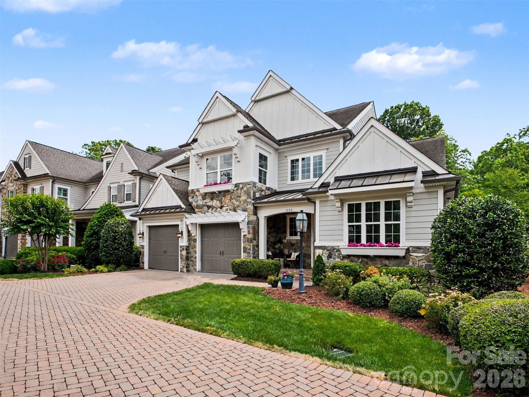 1020 N Sharon Amity Road, Charlotte, NC - photo 3 of 47