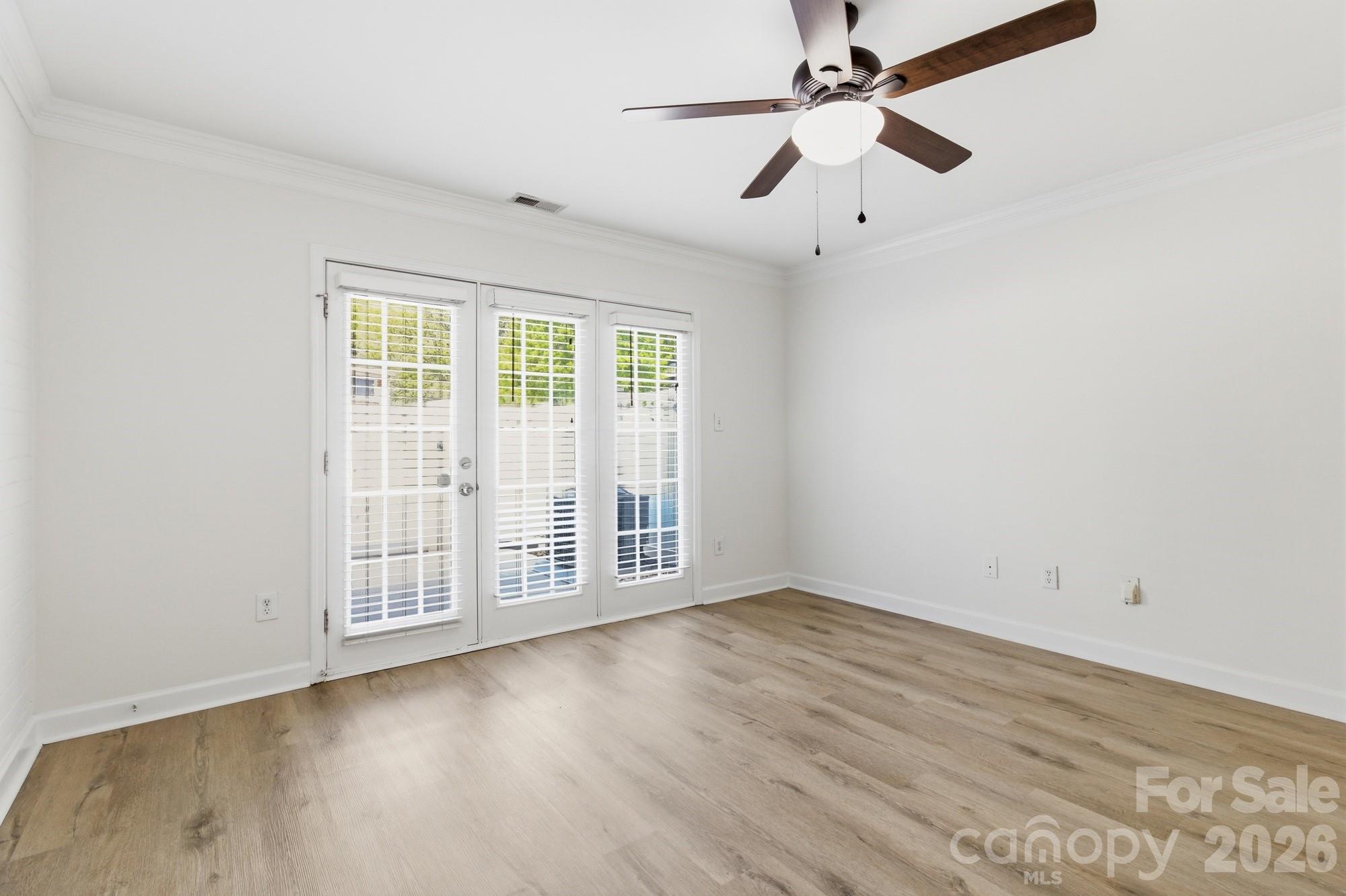 Photo 5 of 1336 Green Oaks LaneE, Charlotte, NC