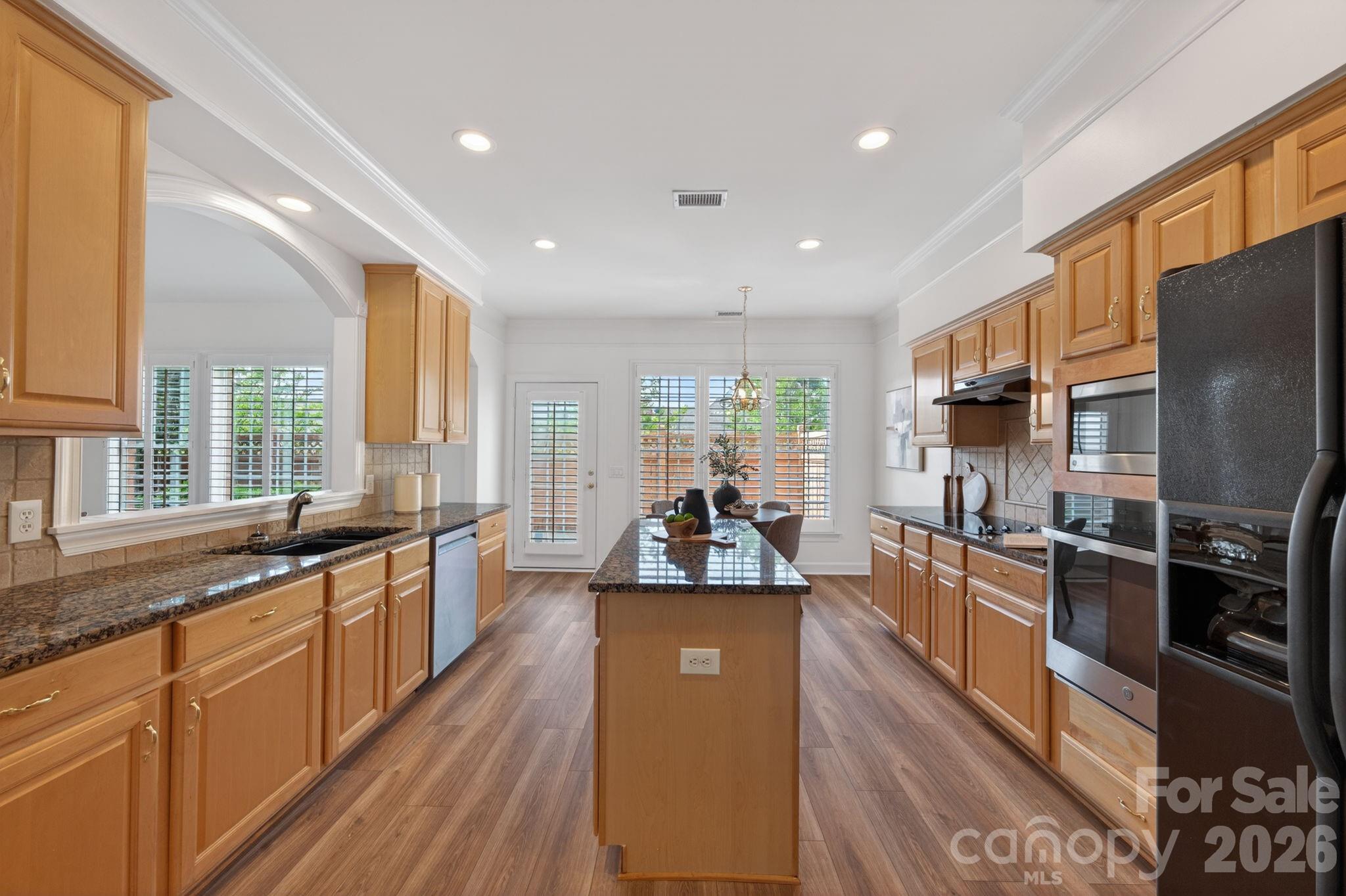 Photo 12 of 10879 Rogalla Drive, Charlotte, NC