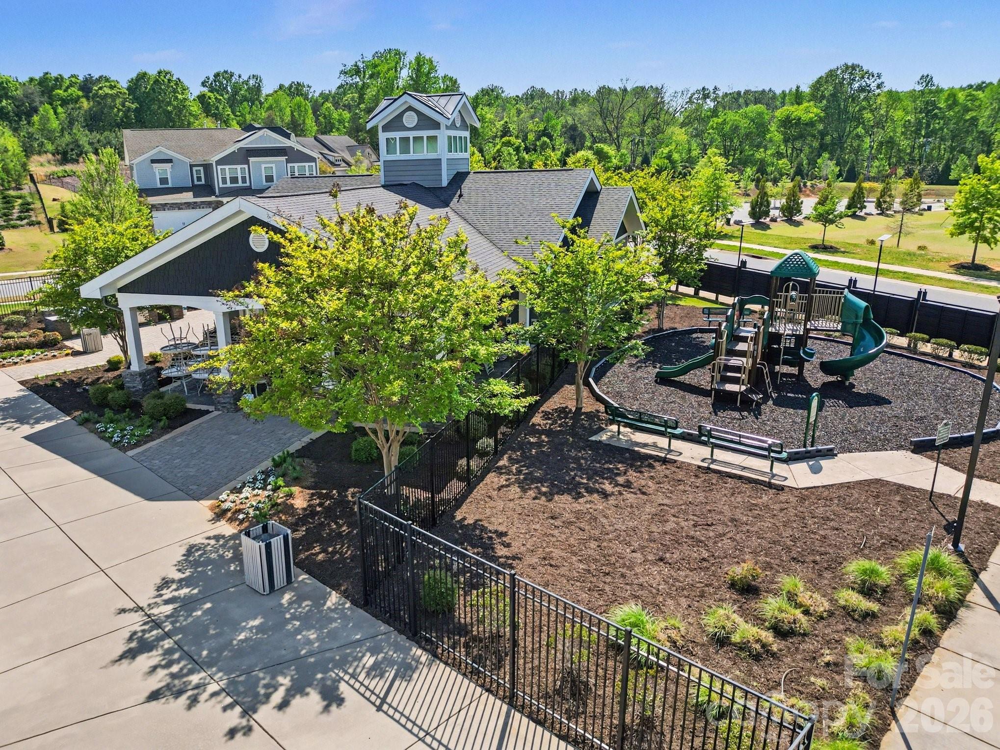 Photo 42 of 10344 Paper Birch Drive, Charlotte, NC