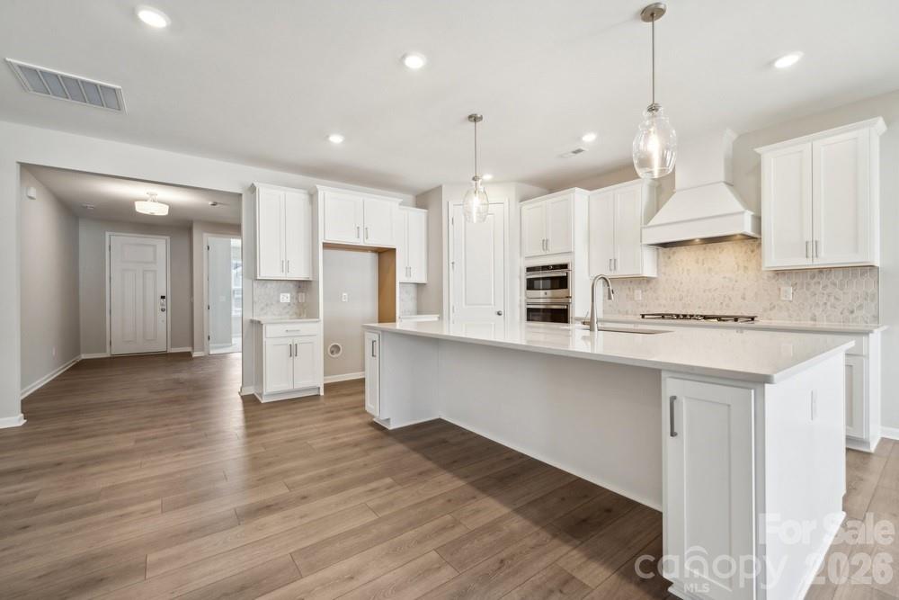 Photo 8 of 18214 Torchbearer Lane, Charlotte, NC