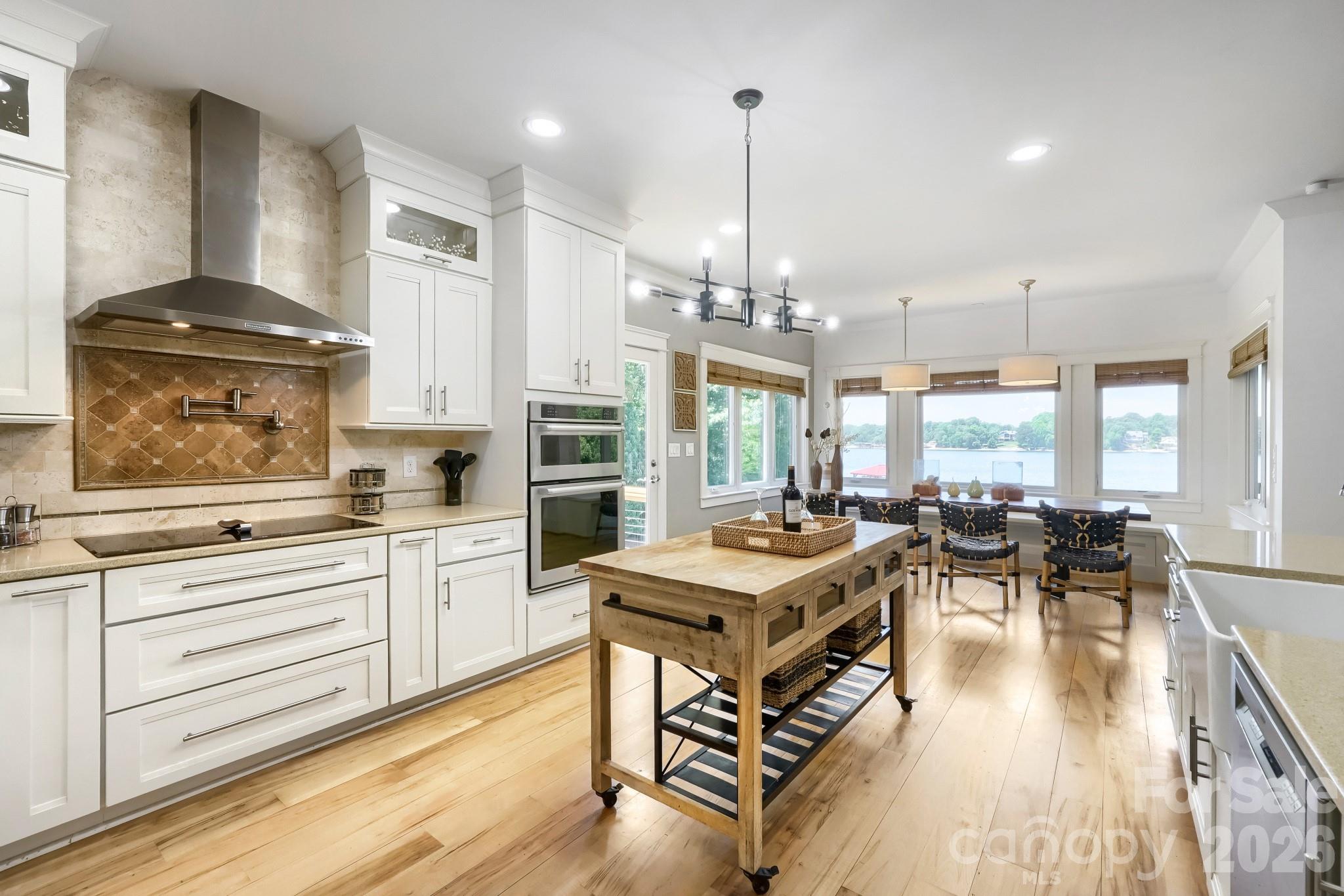 136 Bridlewood Drive, Mooresville, NC - photo 6 of 44