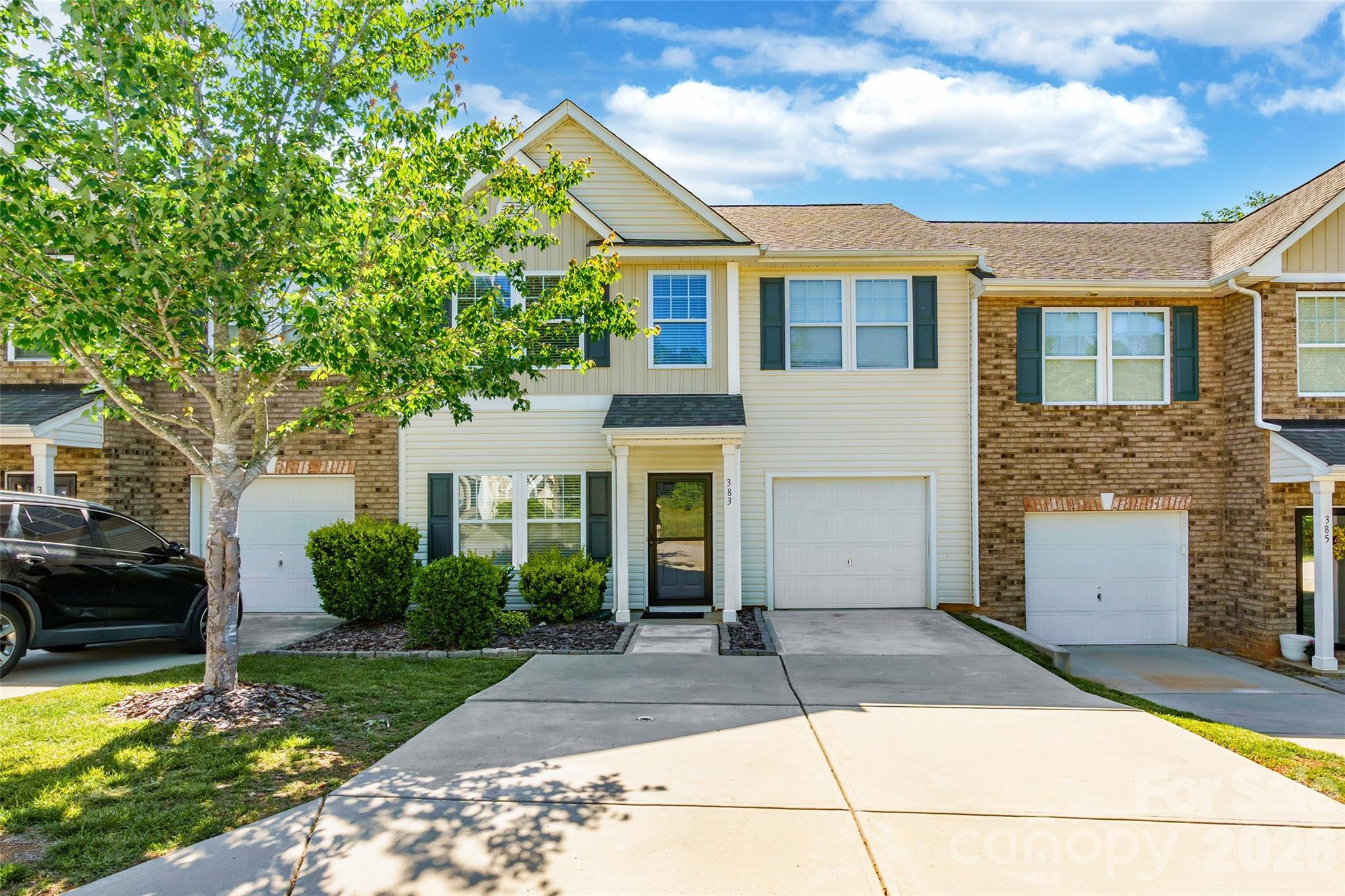 383 Battery Circle, Clover, SC - photo 2 of 25