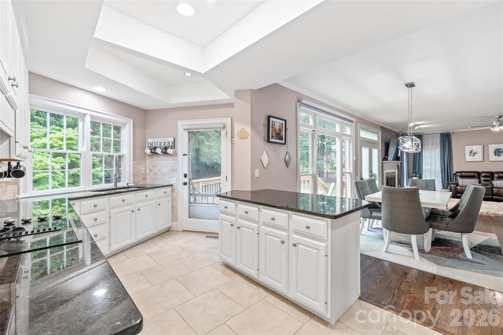 8600 Brownes Pond Lane, Charlotte, NC - photo 19 of 45