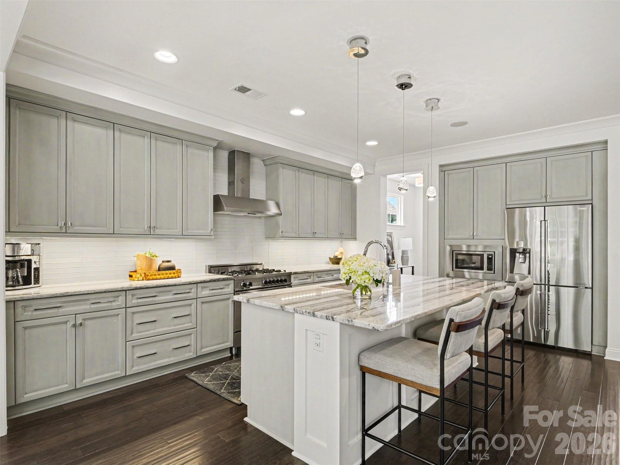 1020 N Sharon Amity Road, Charlotte, NC - photo 14 of 47