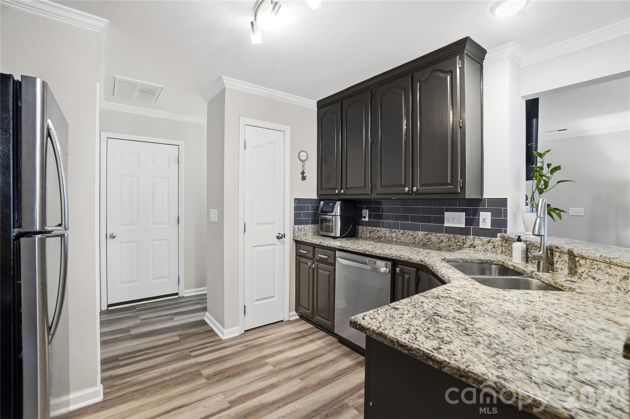 Photo 11 of 8729 Fox Chase Lane, Charlotte, NC