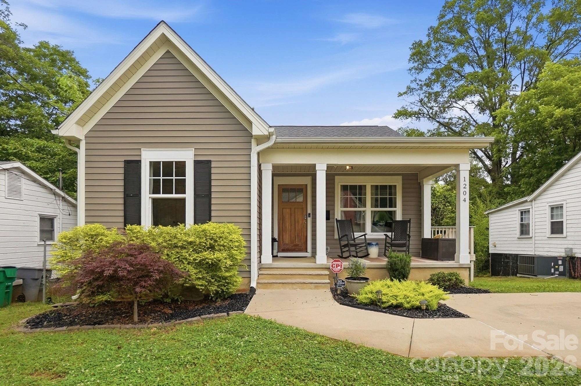 Home for sale at 1204 Condon Street, Charlotte, NC — photo 1 of 25