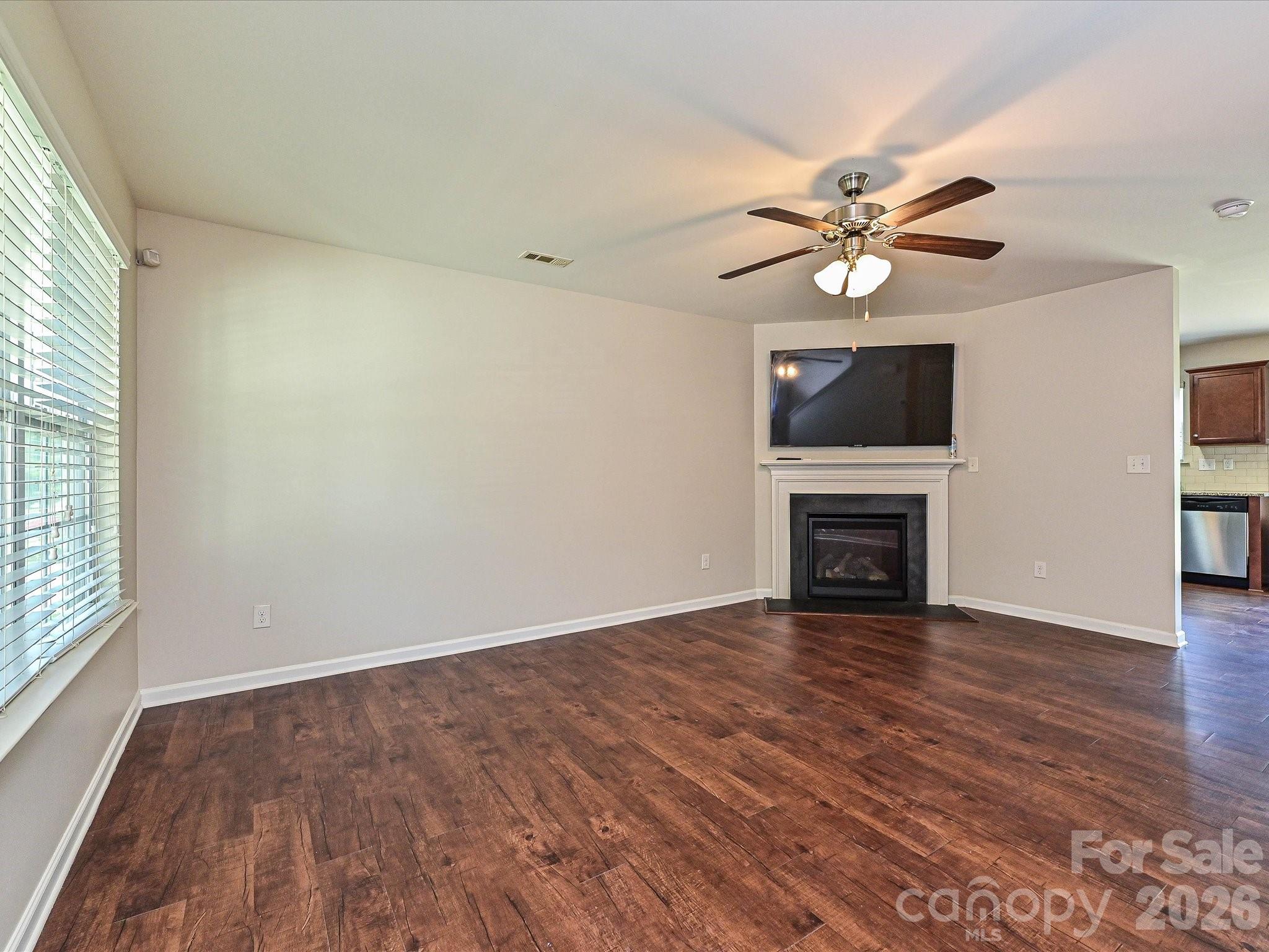 Photo 4 of 6709 Broad Valley Court, Charlotte, NC