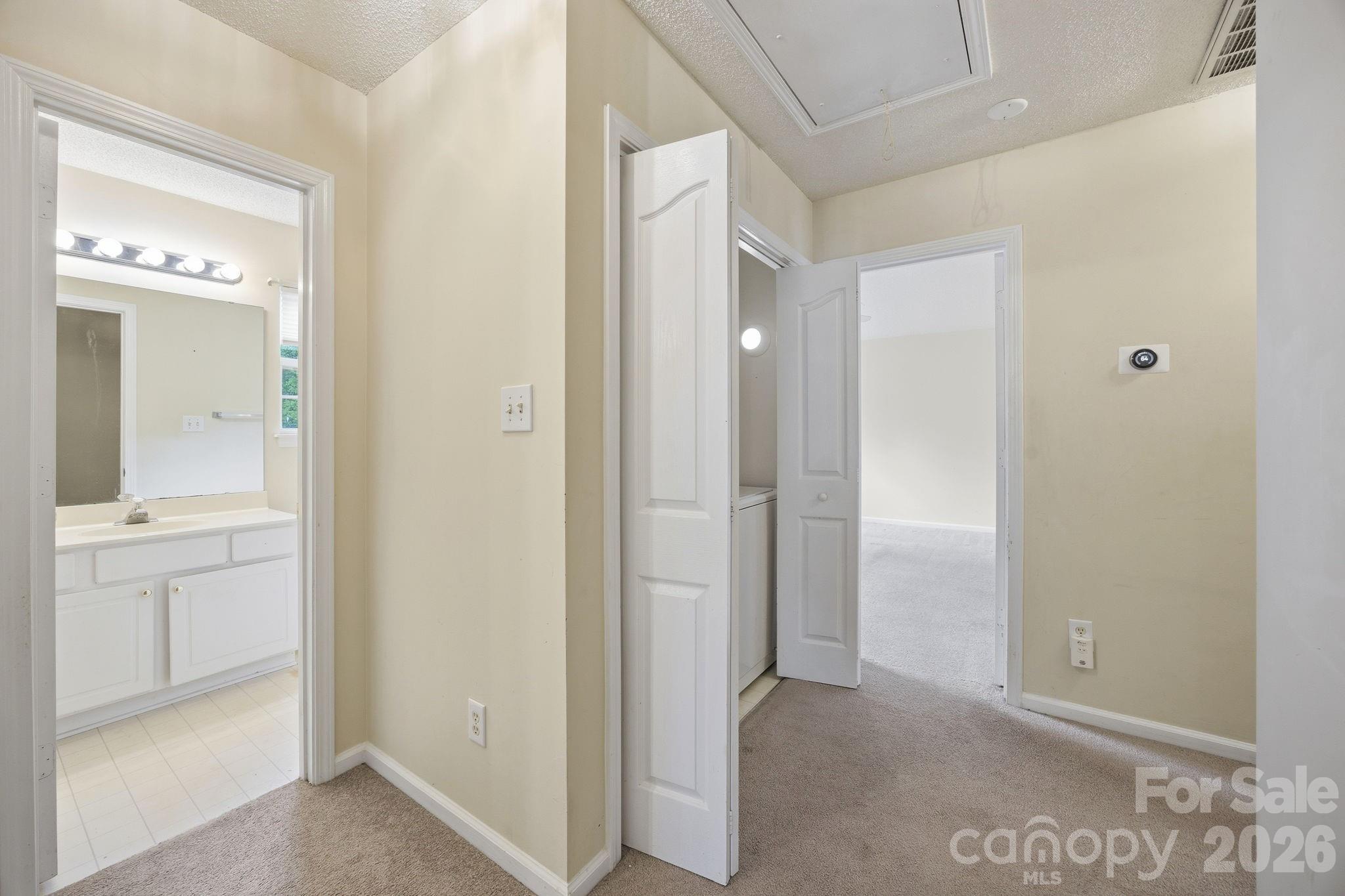 Photo 14 of 8616 Mineral Ridge Way, Charlotte, NC