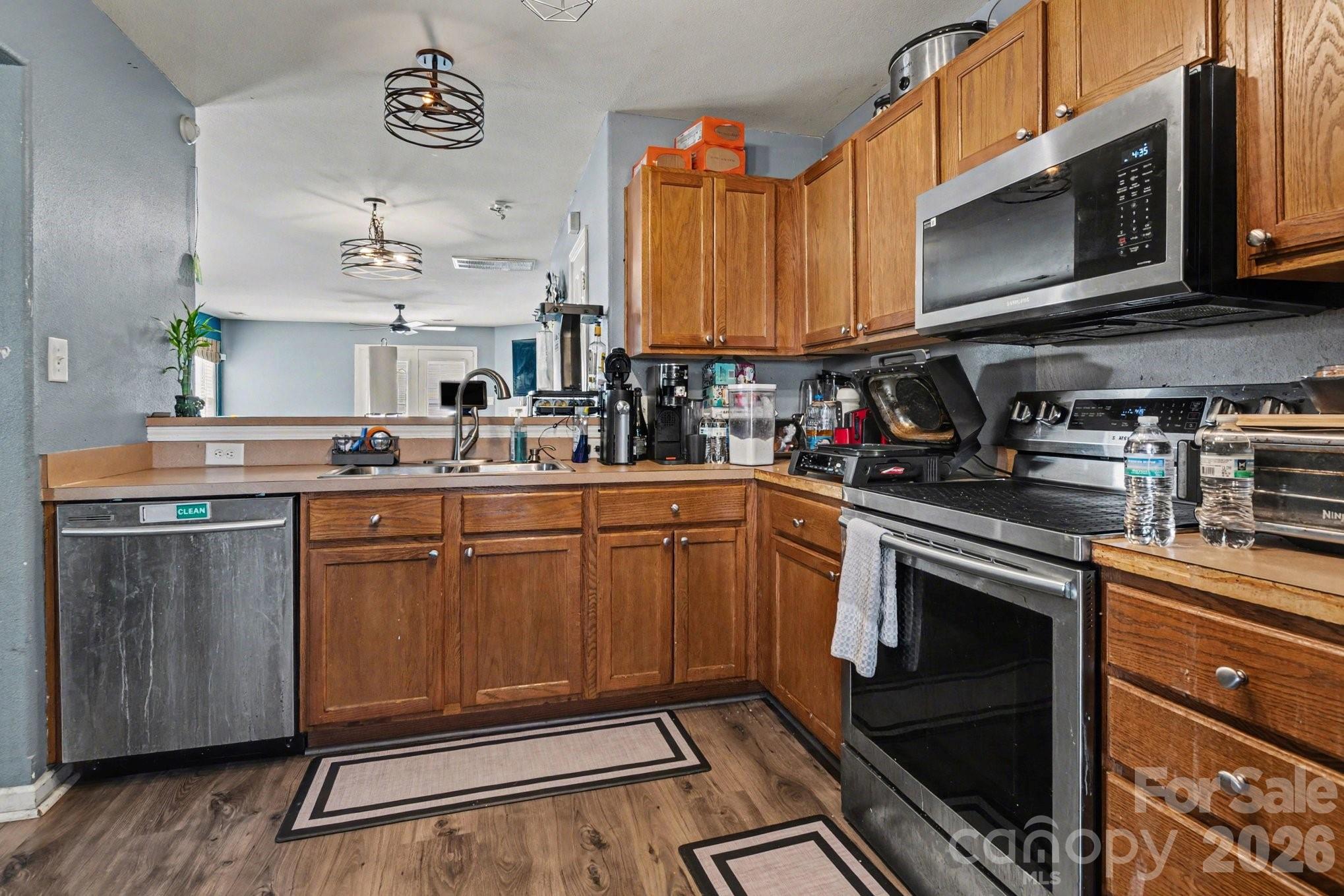 Photo 11 of 1409 Majestic Meadow Drive, Charlotte, NC
