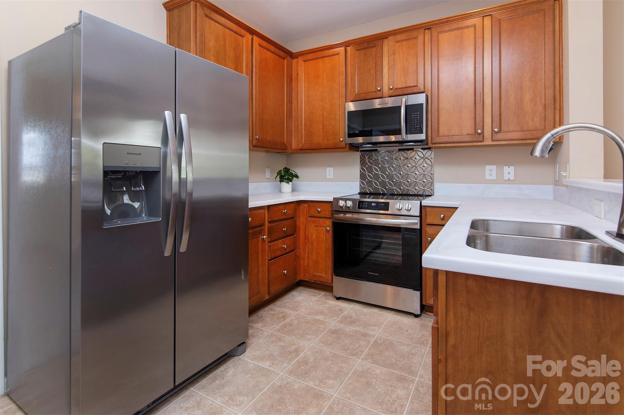 Photo 9 of 2721 Grain Mill Lane, Charlotte, NC