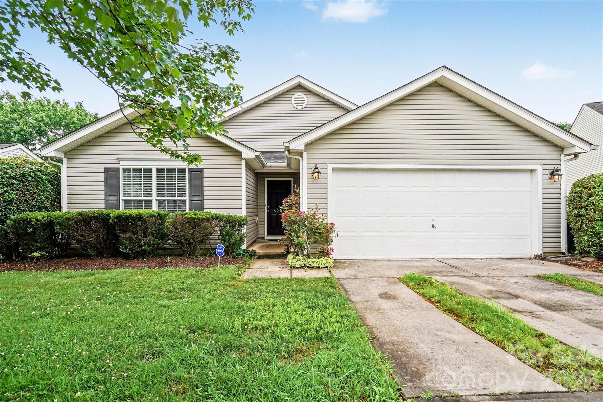 6909 Karnak Court, Charlotte, NC