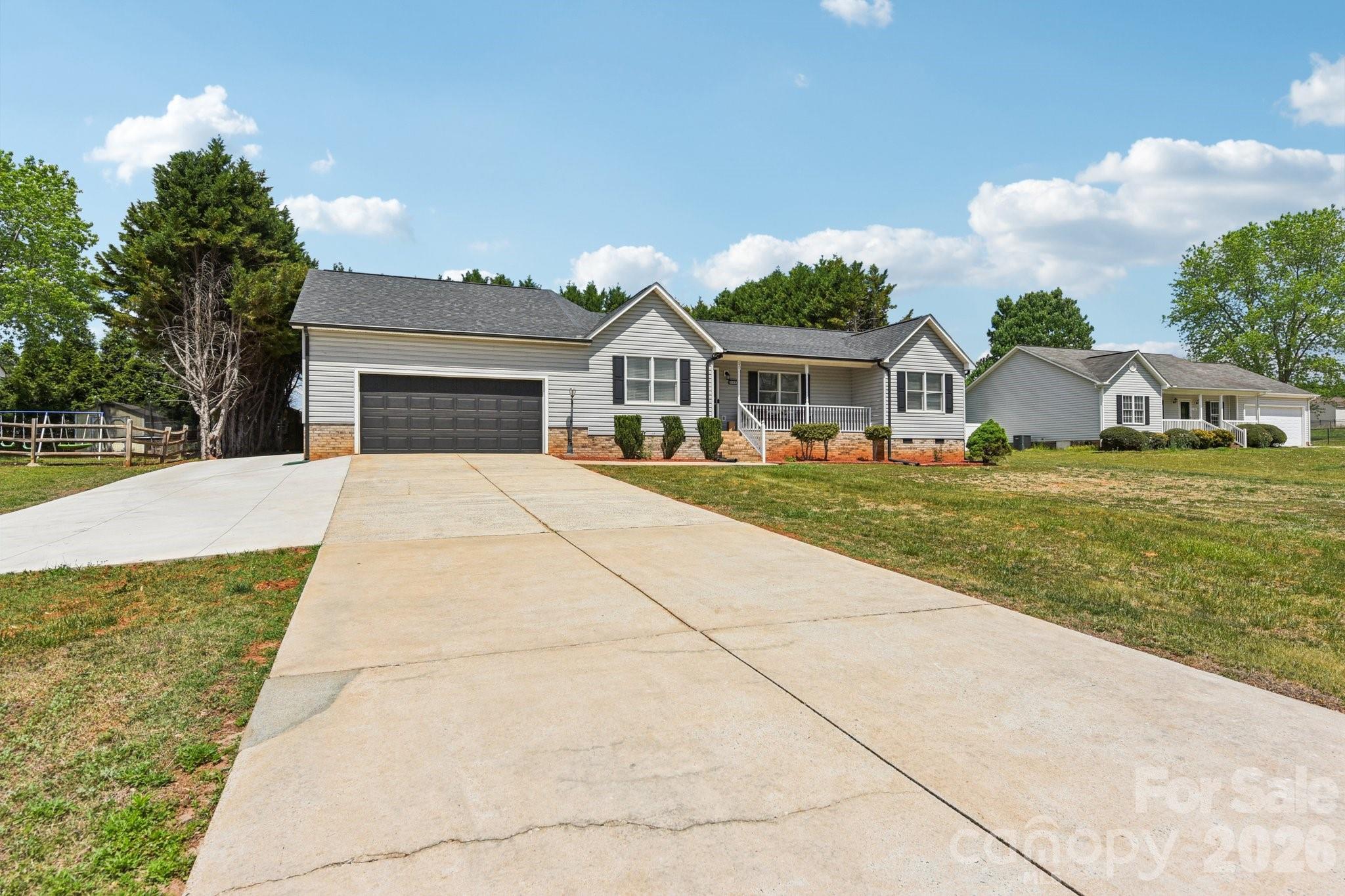 Photo 2 of 140 Clearview Road, Statesville, NC