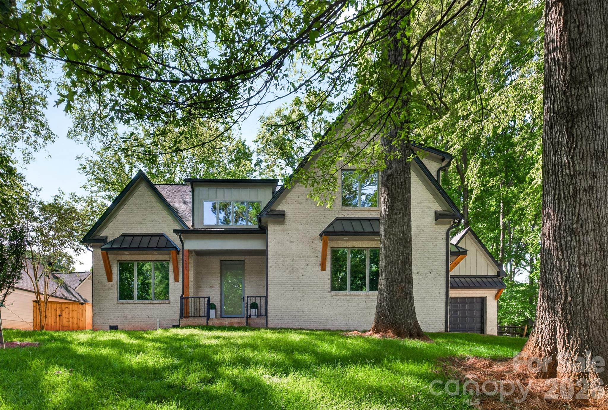 Photo 2 of 1600 E Barden Road, Charlotte, NC